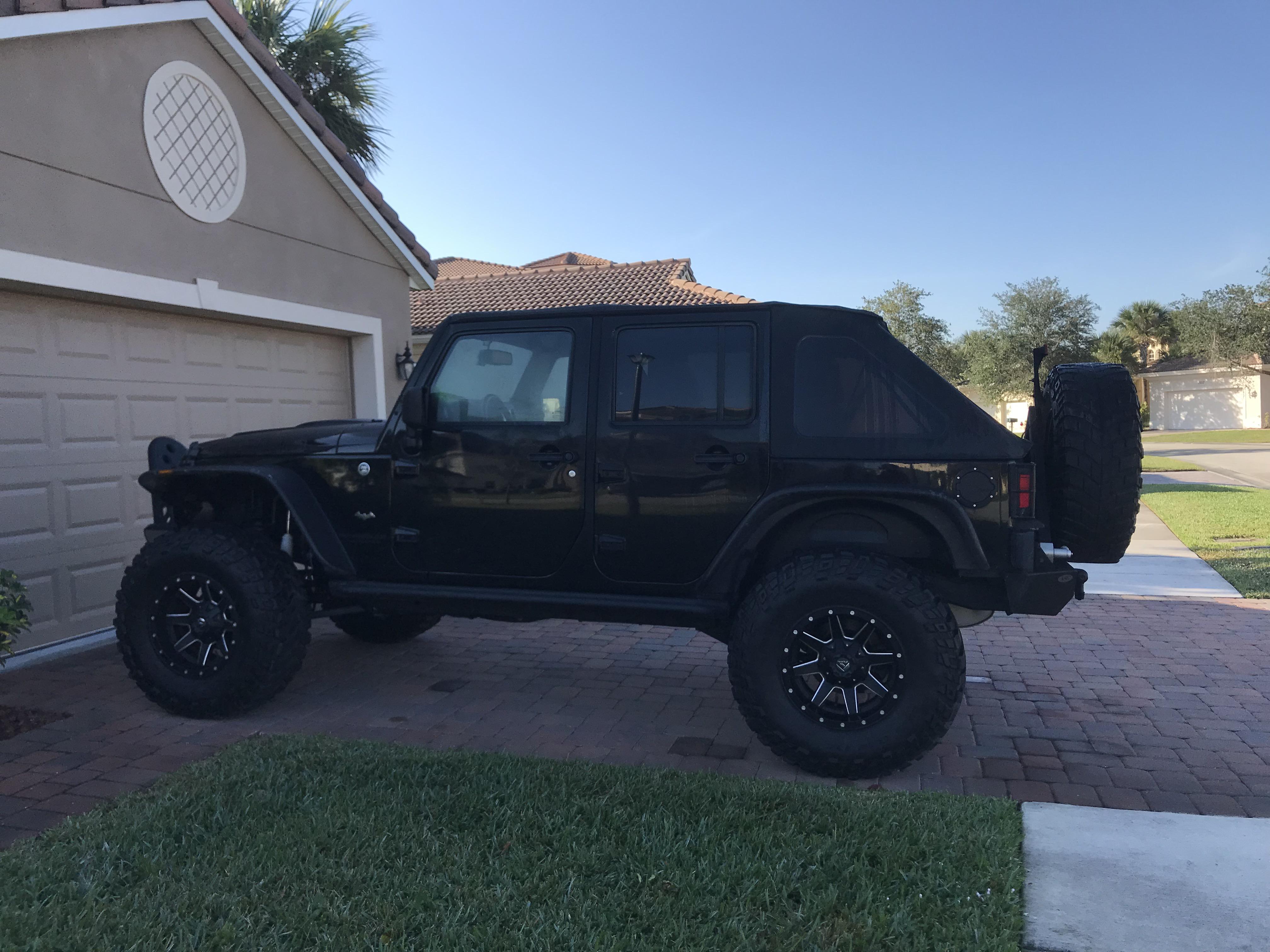 The bat mobile | Scrolller