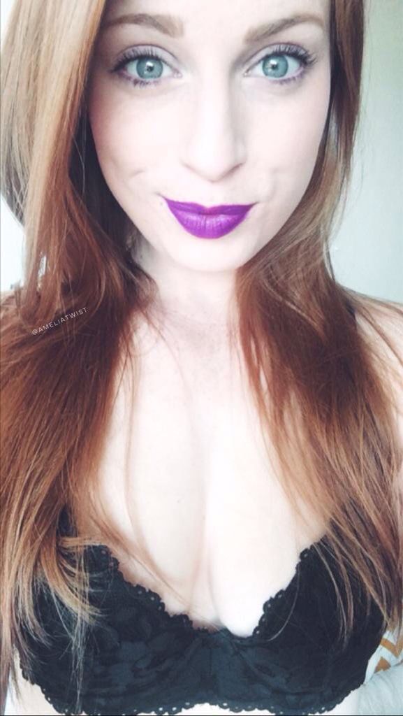 The beautiful Amelia Twist | Scrolller