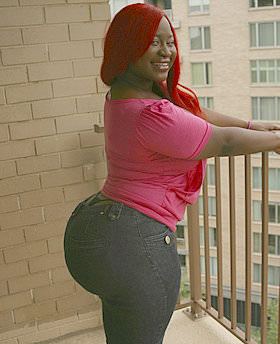 The beauty Mz Booty and her shelf | Scrolller