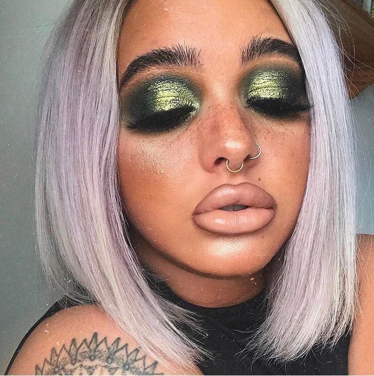 The beef-lips strike again! | Scrolller