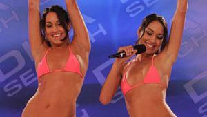The Bella Twins at the Raw Diva Search 2006 | Scrolller