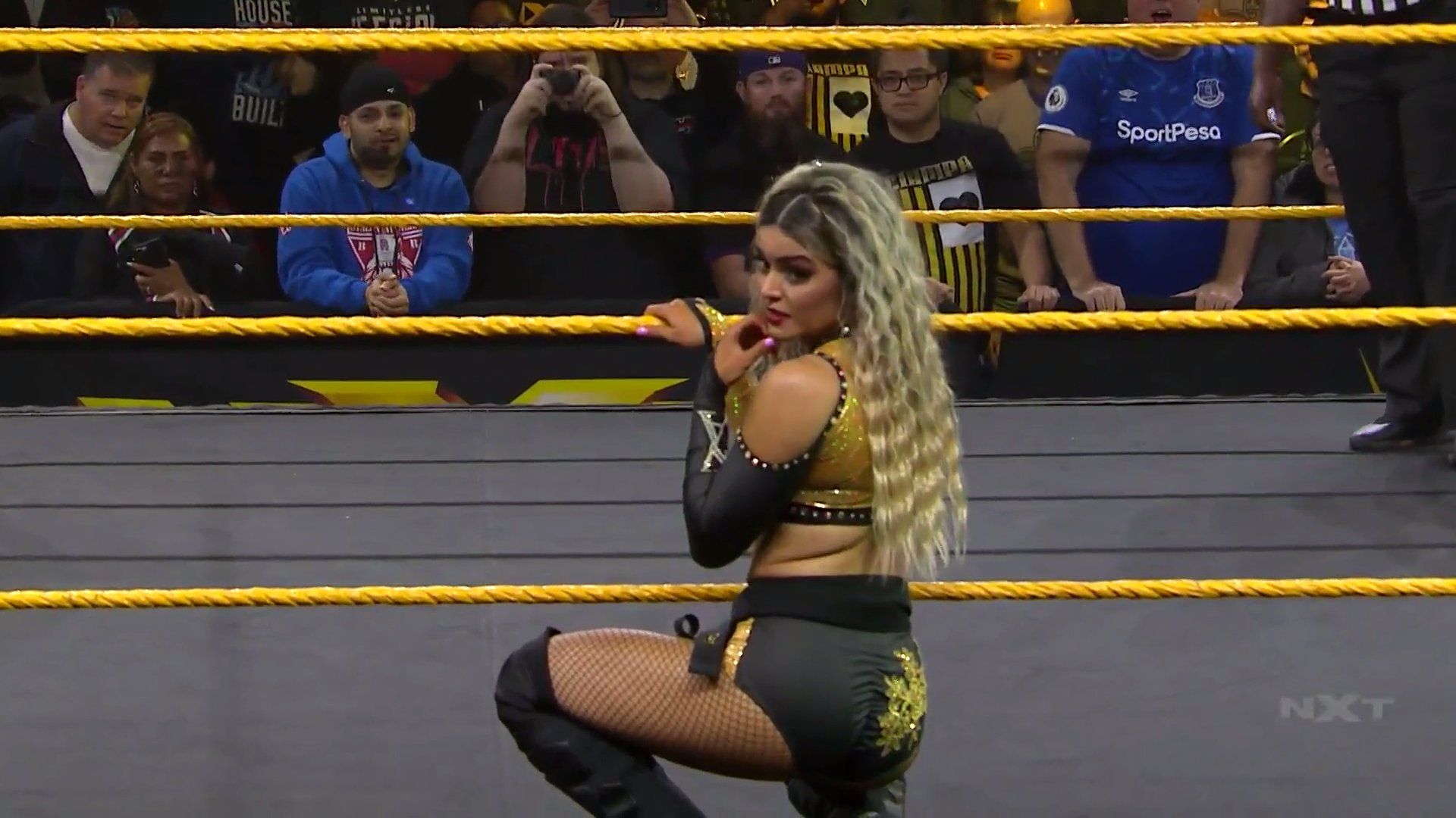 the booty of nxt | Scrolller