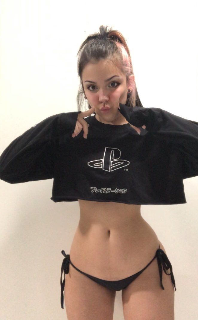 The brazilian goddess Camila Terra | Scrolller