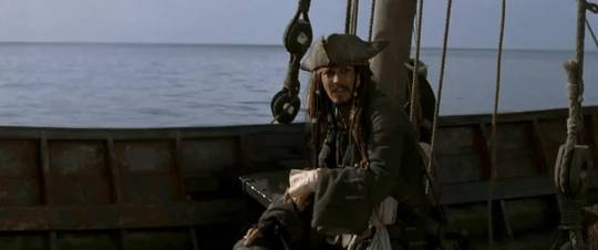 The early sparrow gets the worm | Scrolller