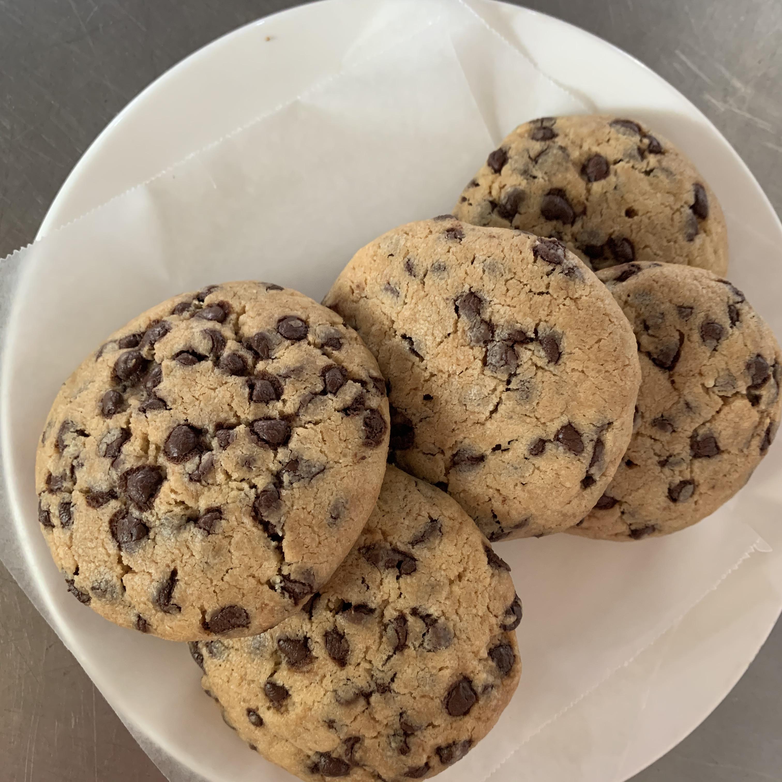The ever-humble chocolate chip cookies | Scrolller