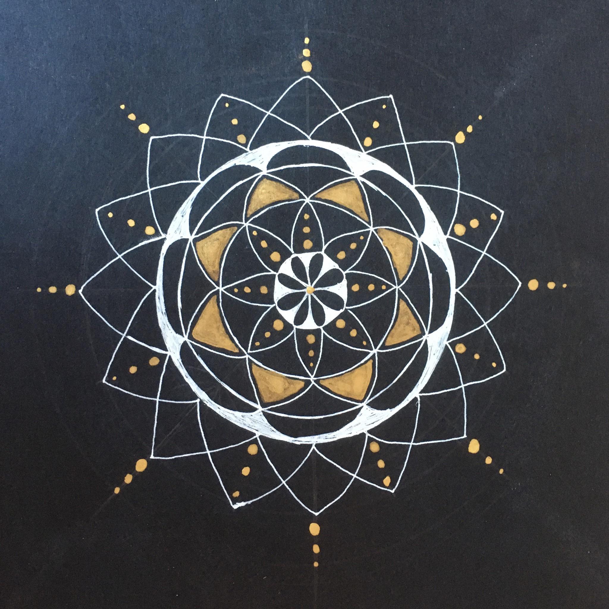 The first mandala I made using gold aquarel 😊 | Scrolller