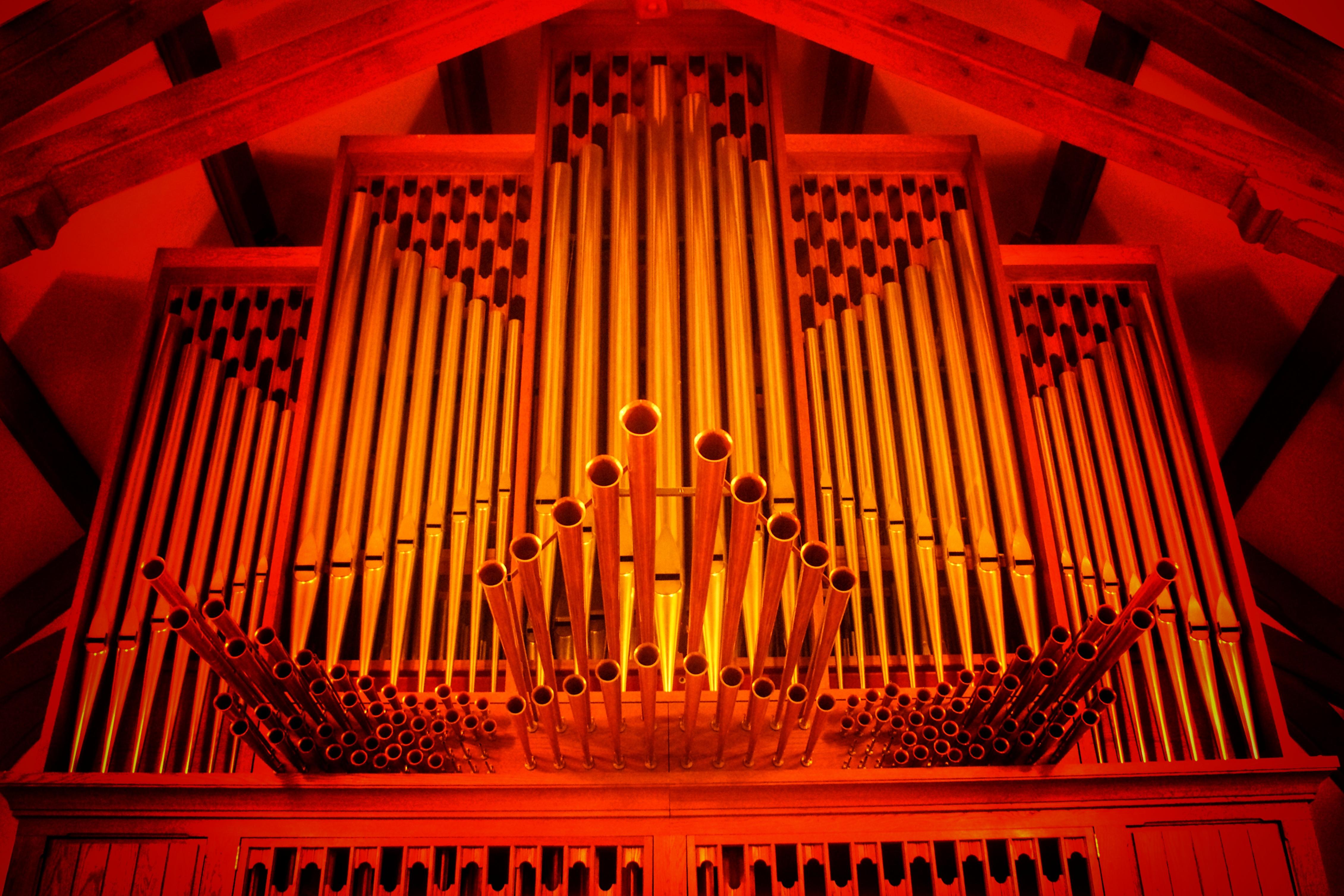 The Gabriel Kney Tracker Pipe Organ at Christ Church, Elbow Park in Calgary, Alberta, Canada ...