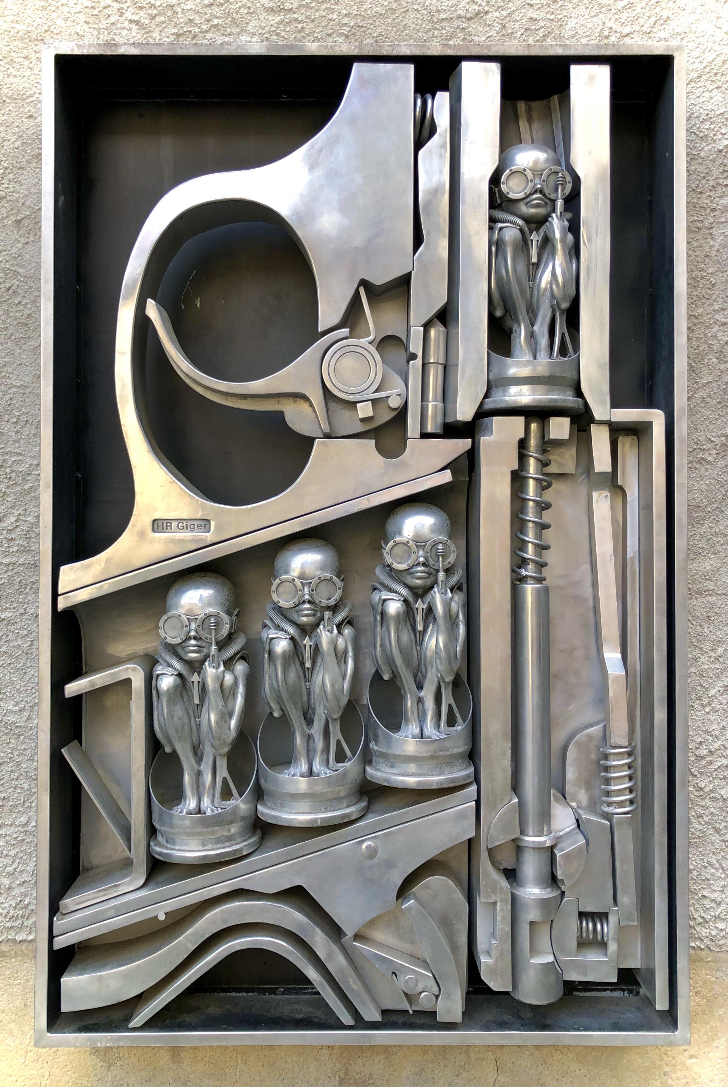 The Gun Outside Of The Giger Museum In Gruyères Scrolller 8288