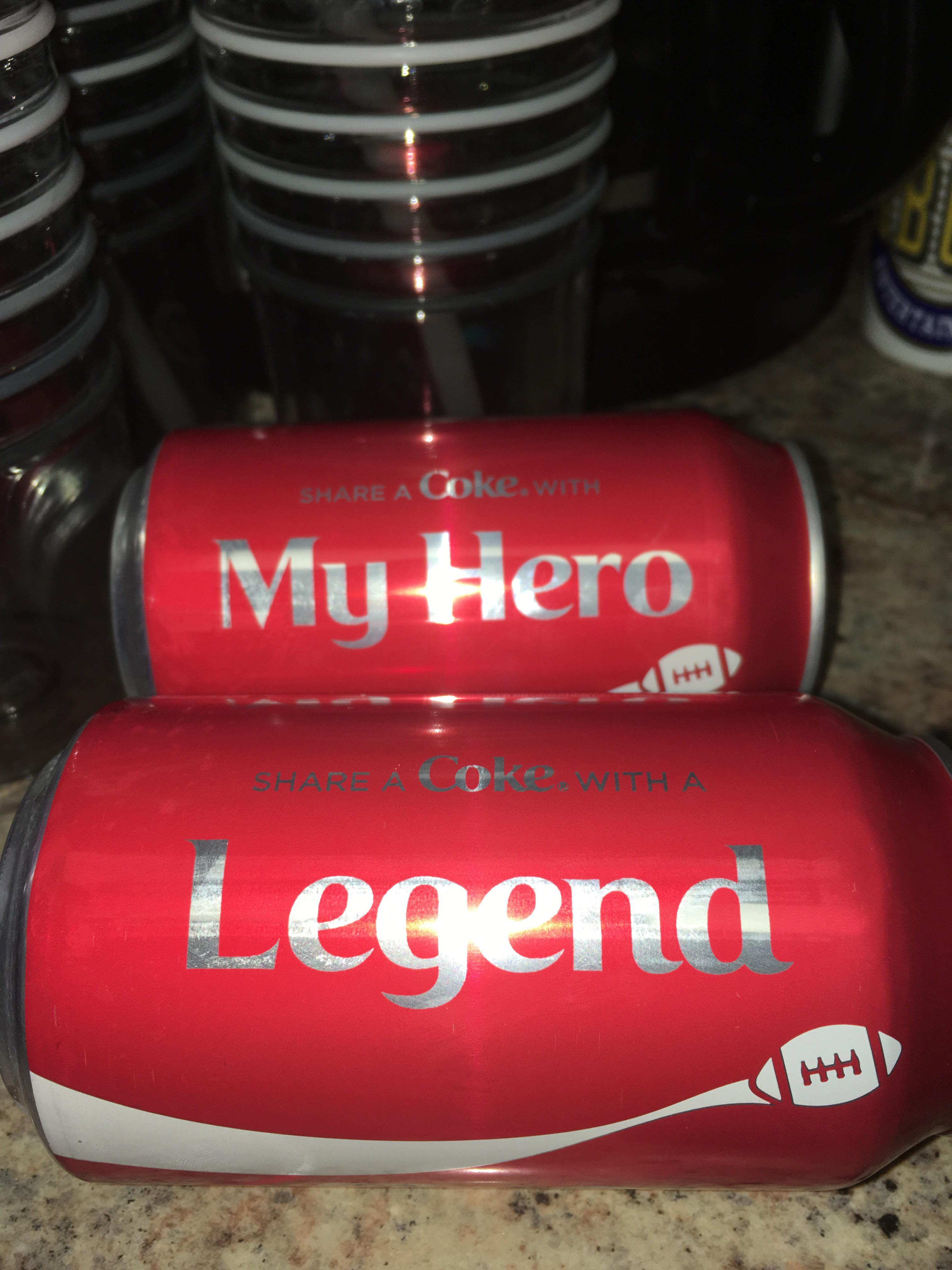 #the hero of legend | Scrolller