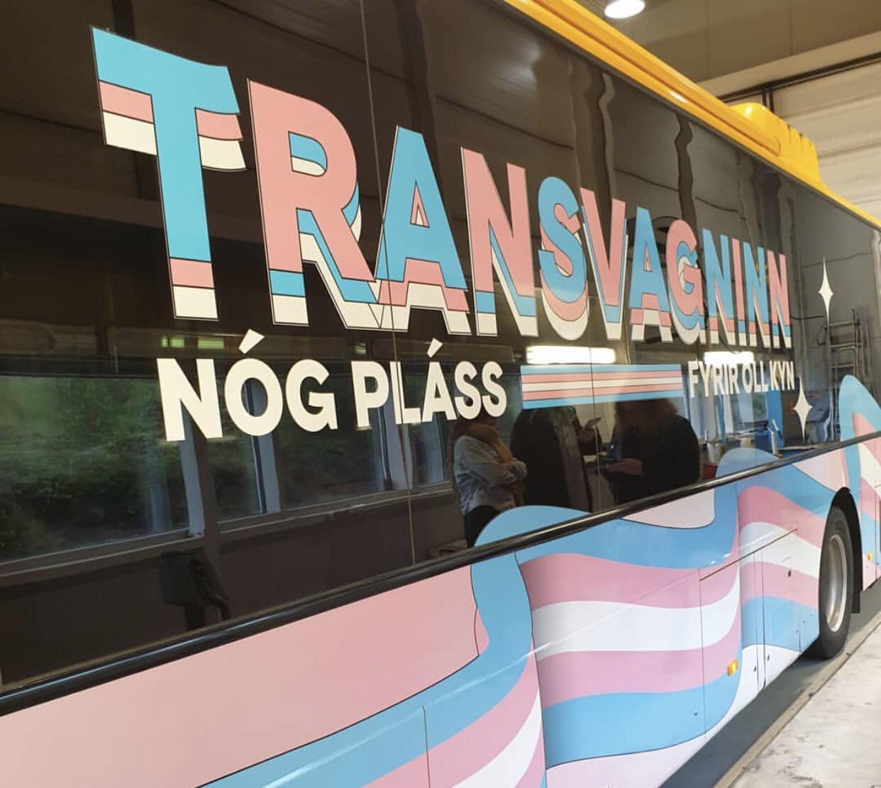The icelandic public transport supports trans rights! | Scrolller