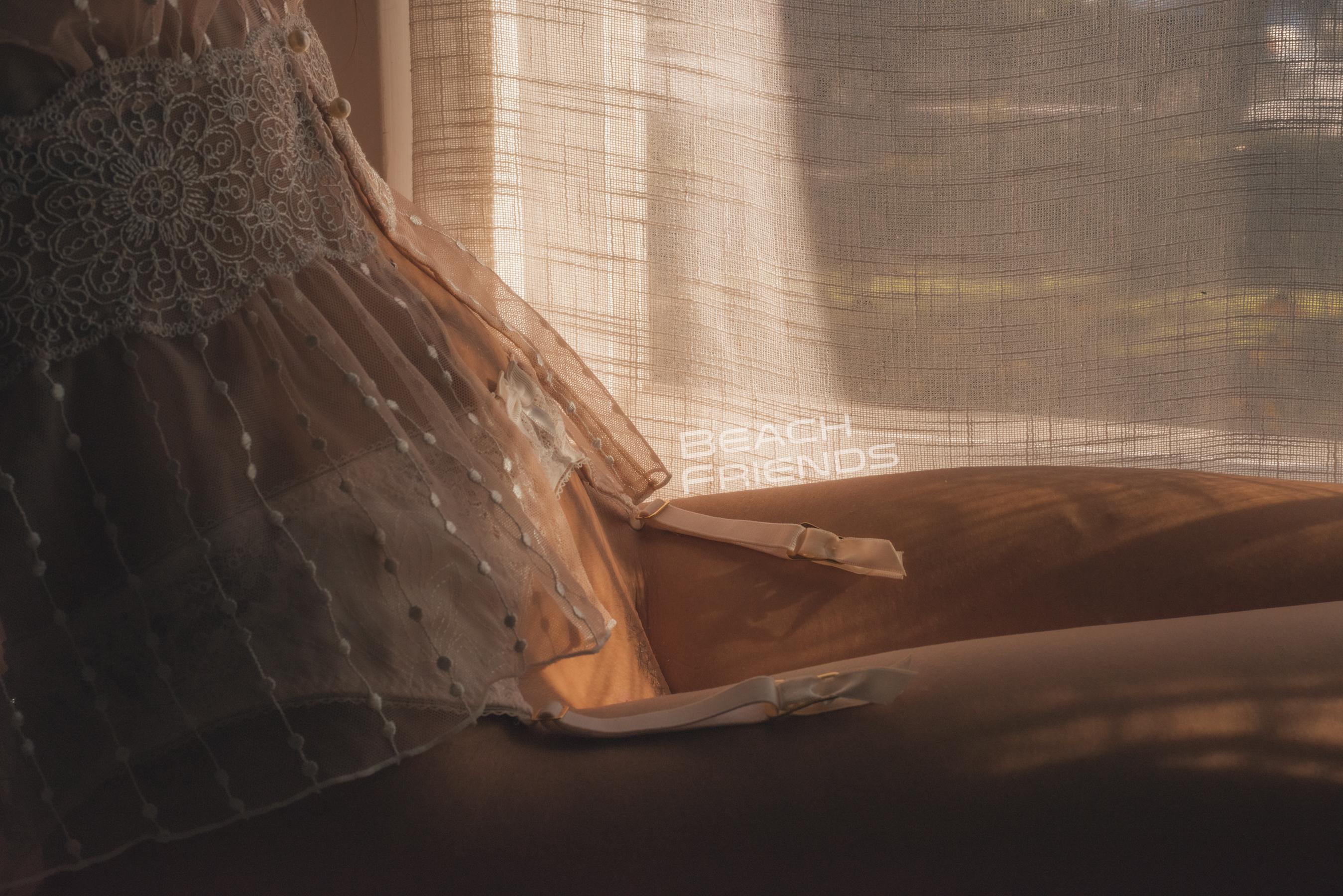 The light hitting my body just right. | Scrolller