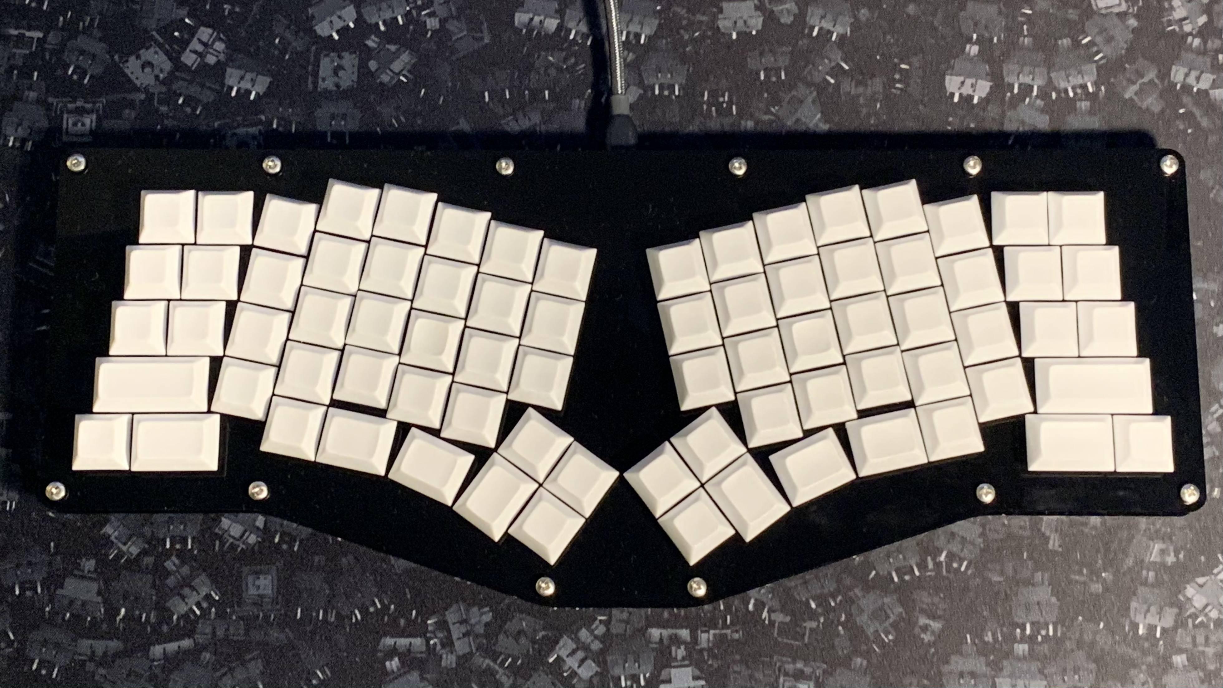 The Osprey: My custom unibody ergonomic column-staggered board | Scrolller