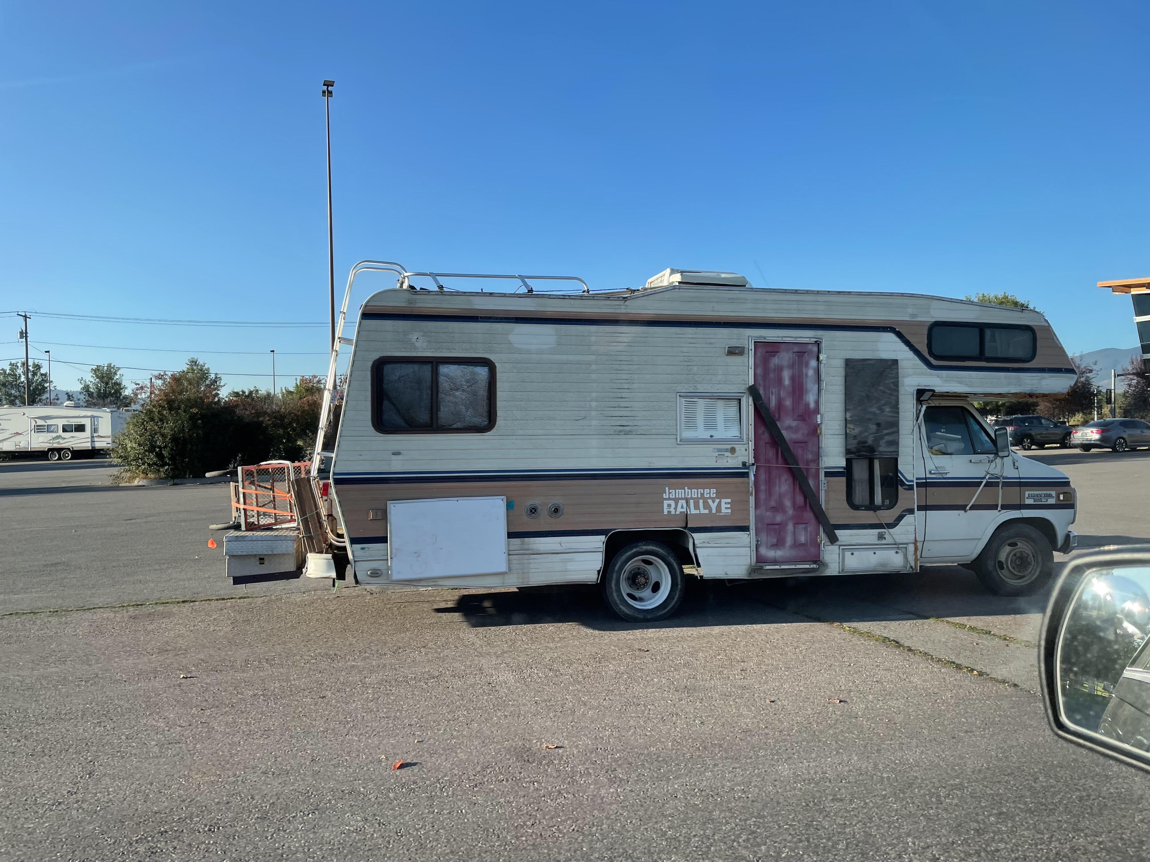 The other side of the Motorhome RV | Scrolller
