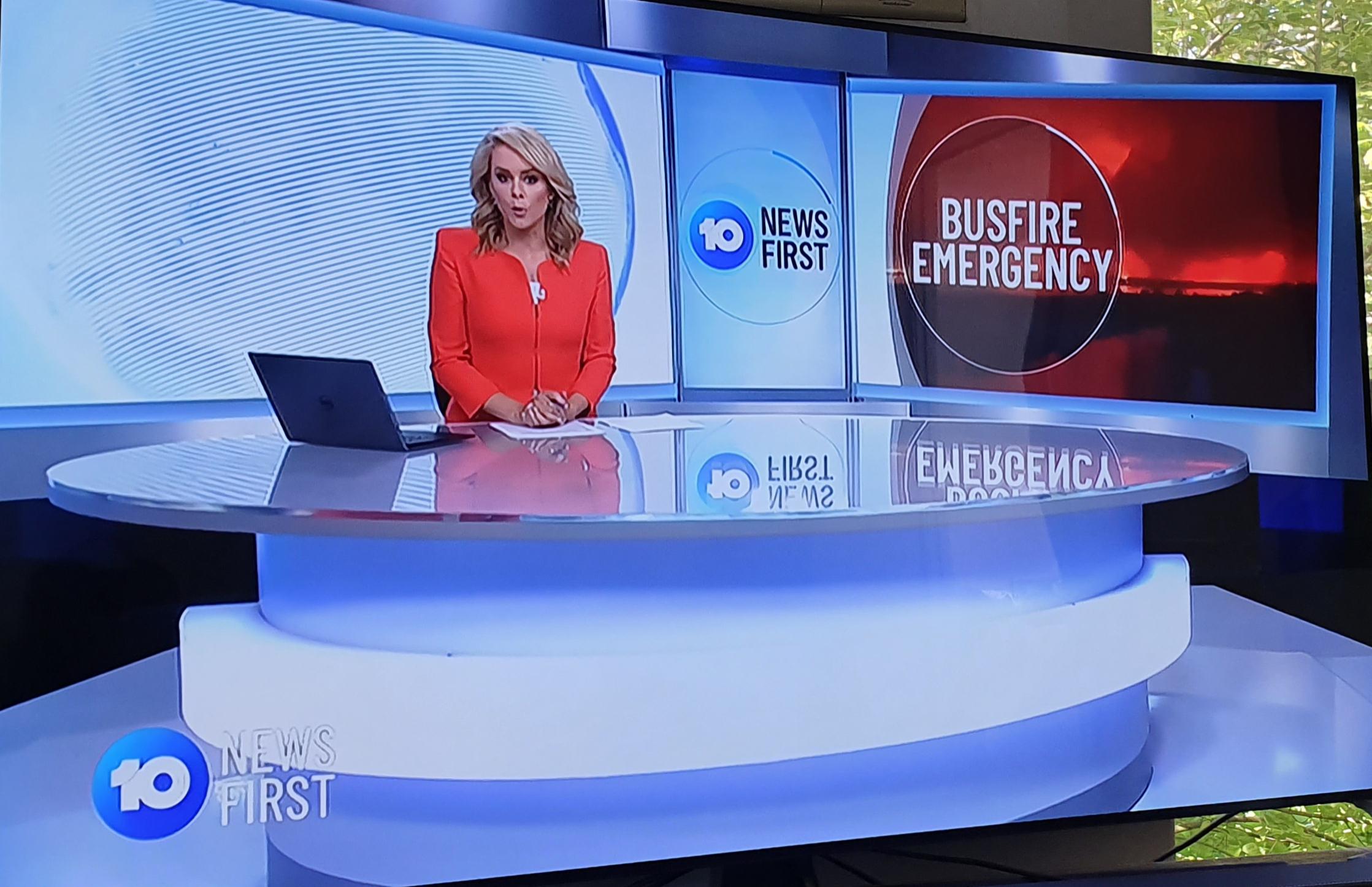 The poor bus! | Scrolller