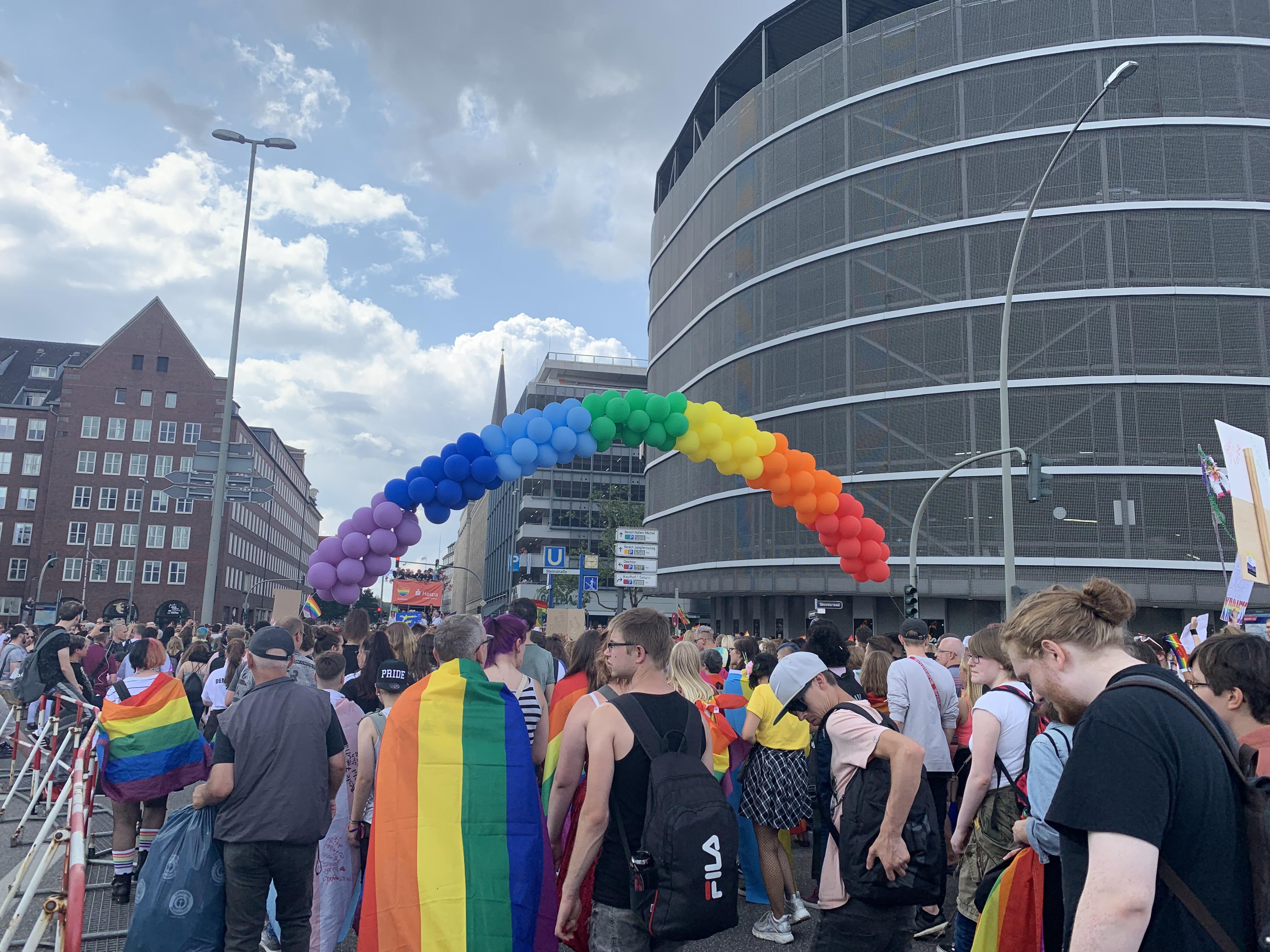 The Pride was truly amazing. Thanks Hamburg! | Scrolller