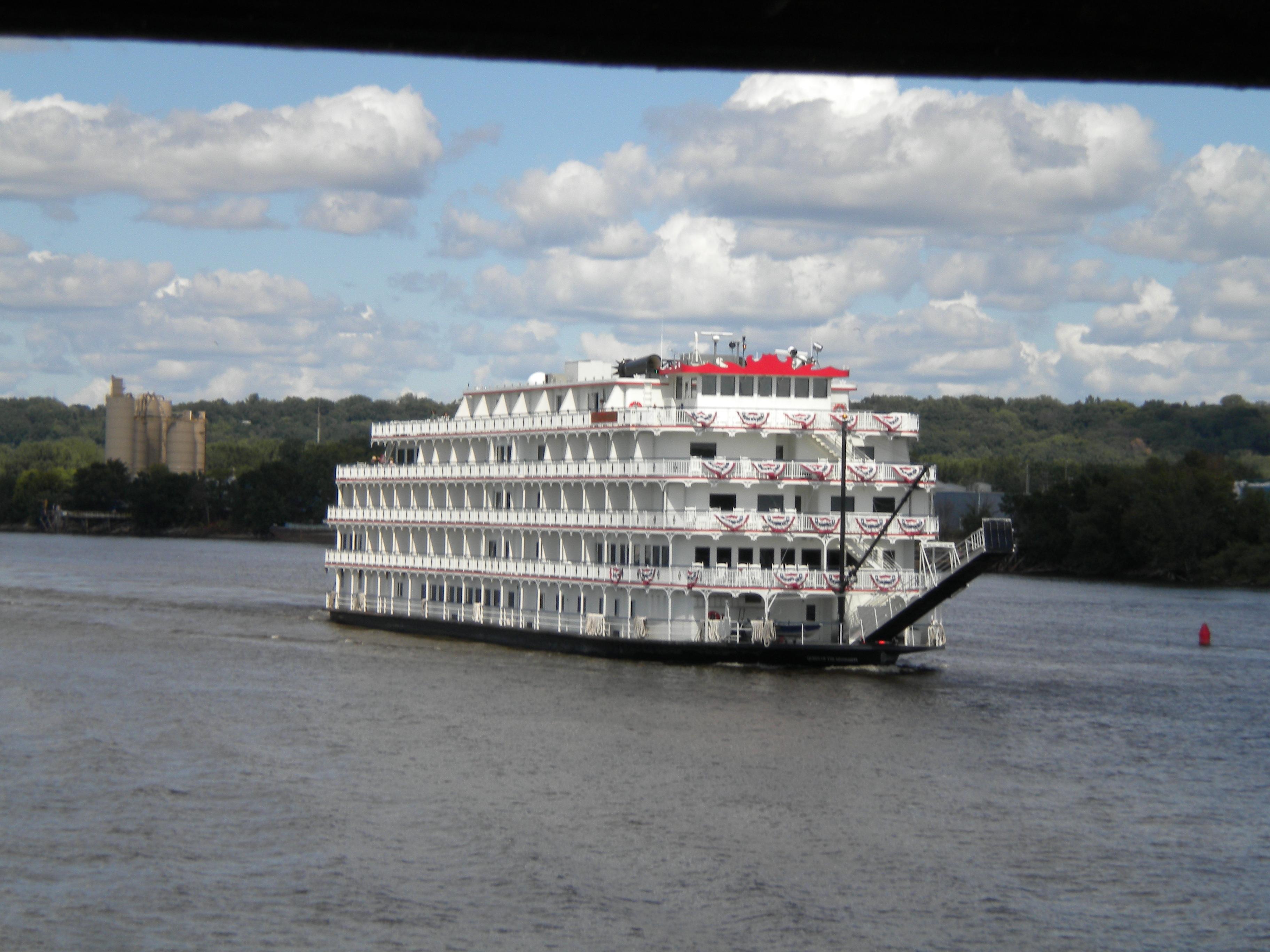 The Queen of the Mississippi | Scrolller