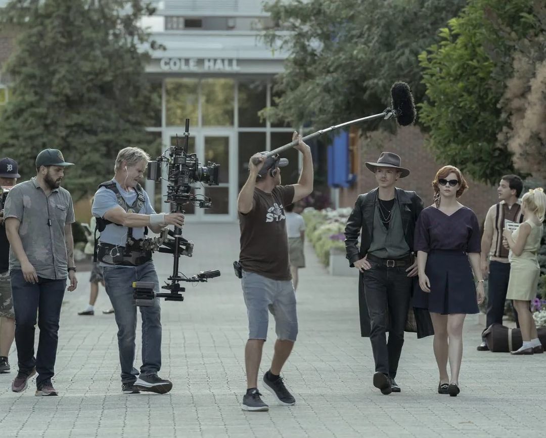 The Queen's filming | Scrolller