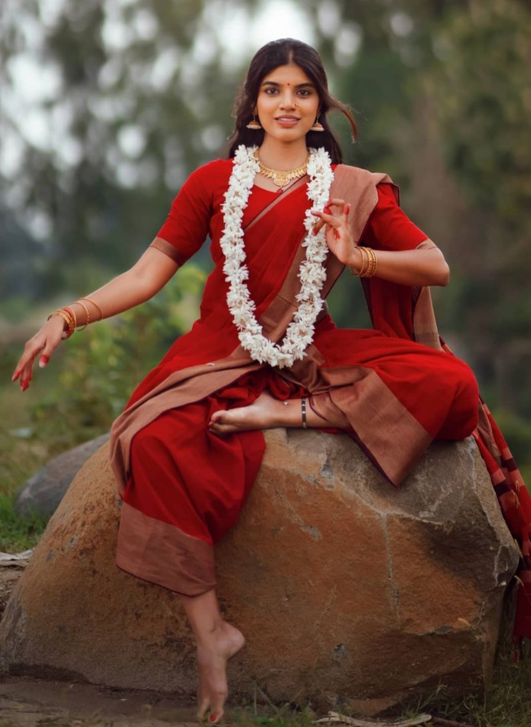 The sacred feminine. The chalice. The holy grail. | Scrolller