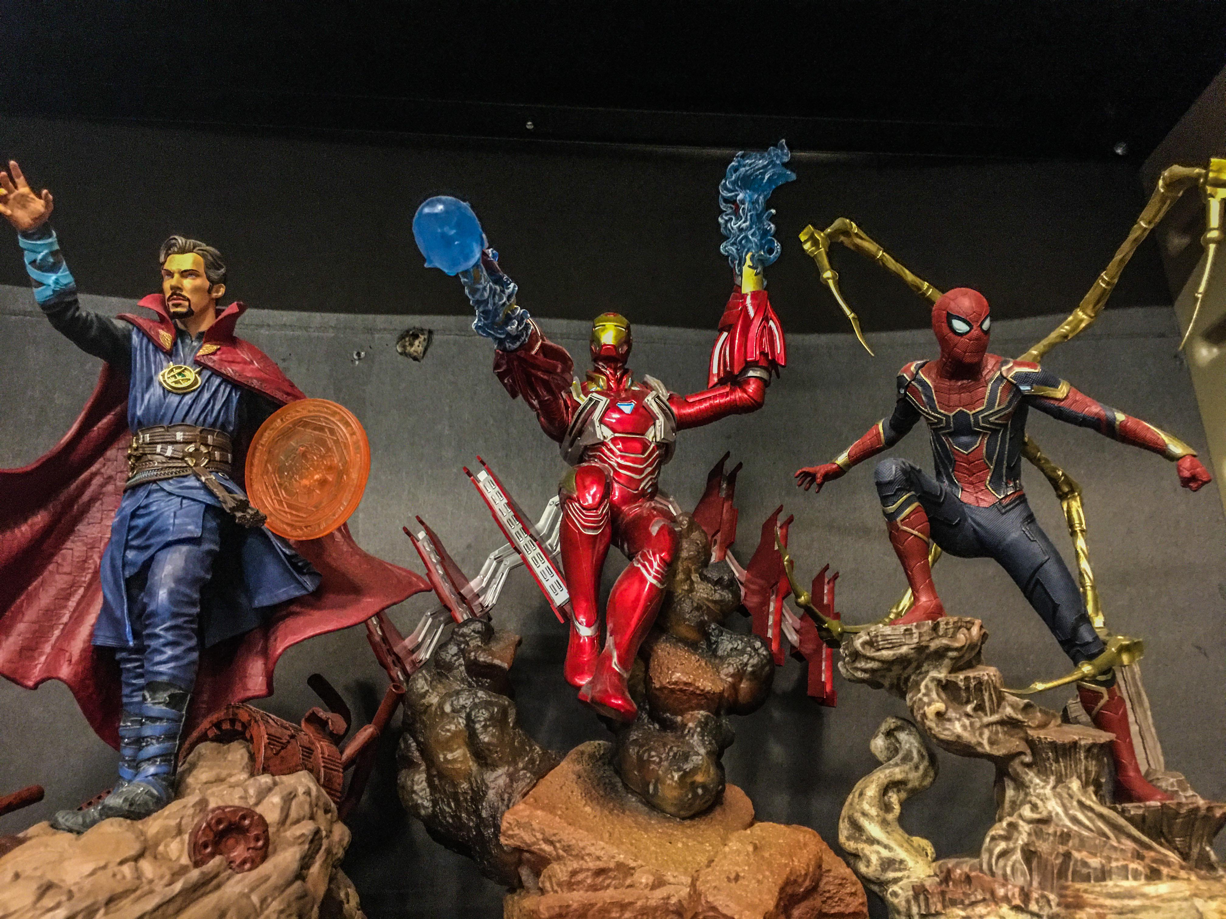 The three heroes on Titan | Scrolller