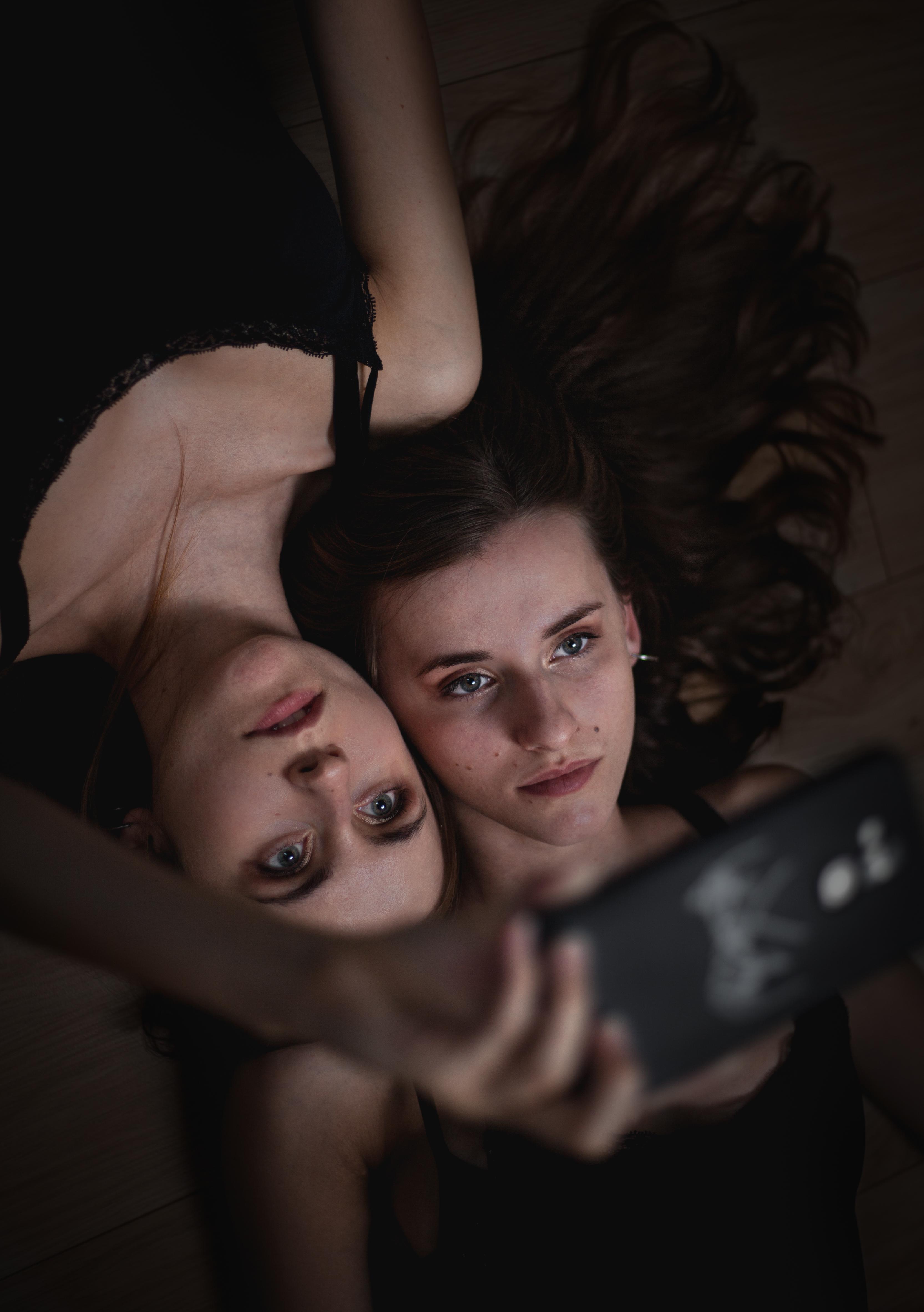 The Upside Down [5D mk II, 50mm f/1.8 STM @ f/2.2] | Scrolller