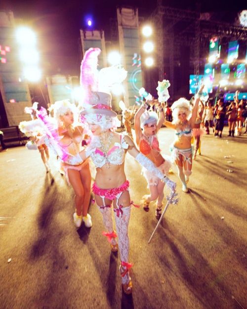 The White Ringleader of EDC | Scrolller