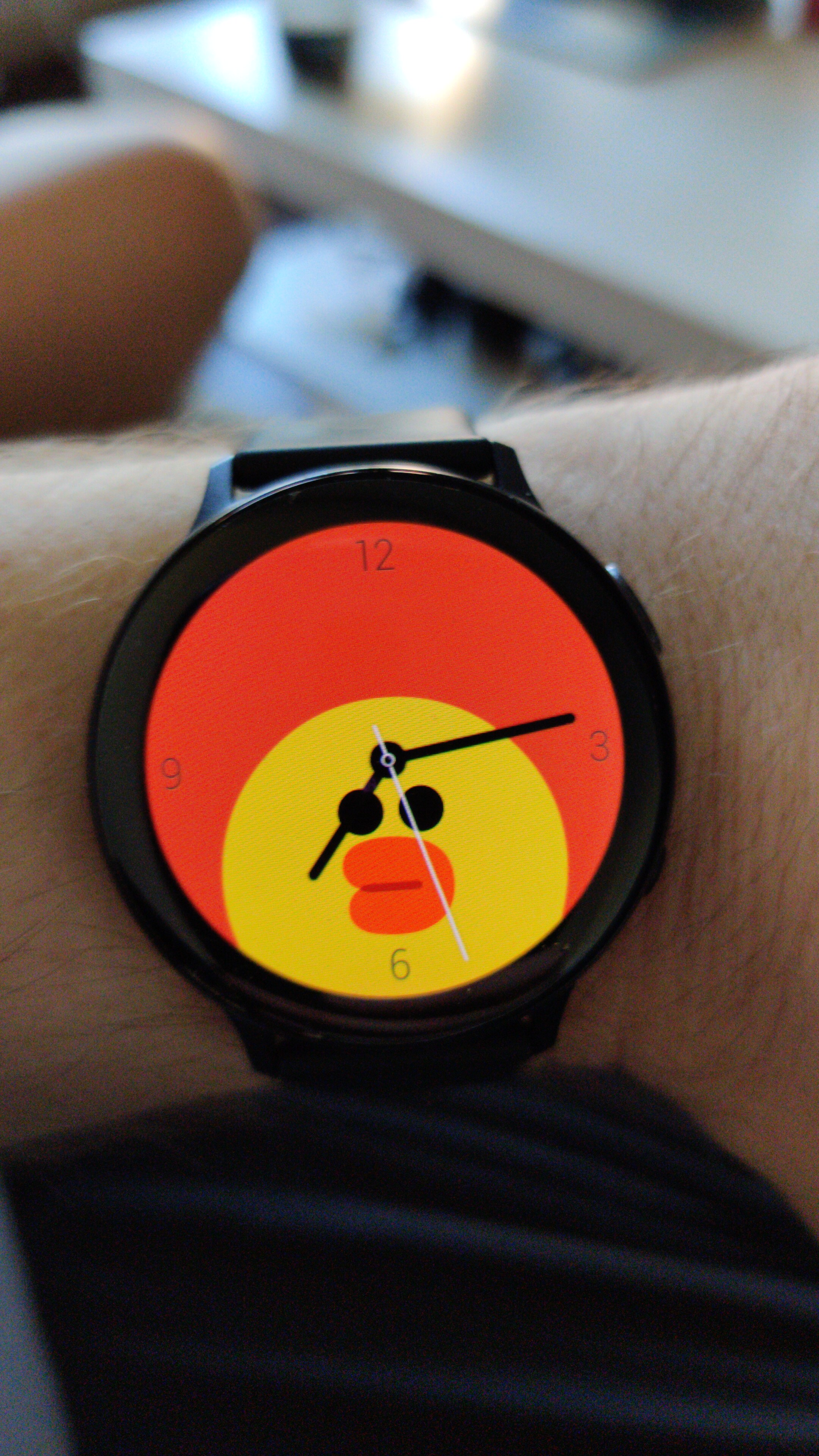 These watch faces! | Scrolller