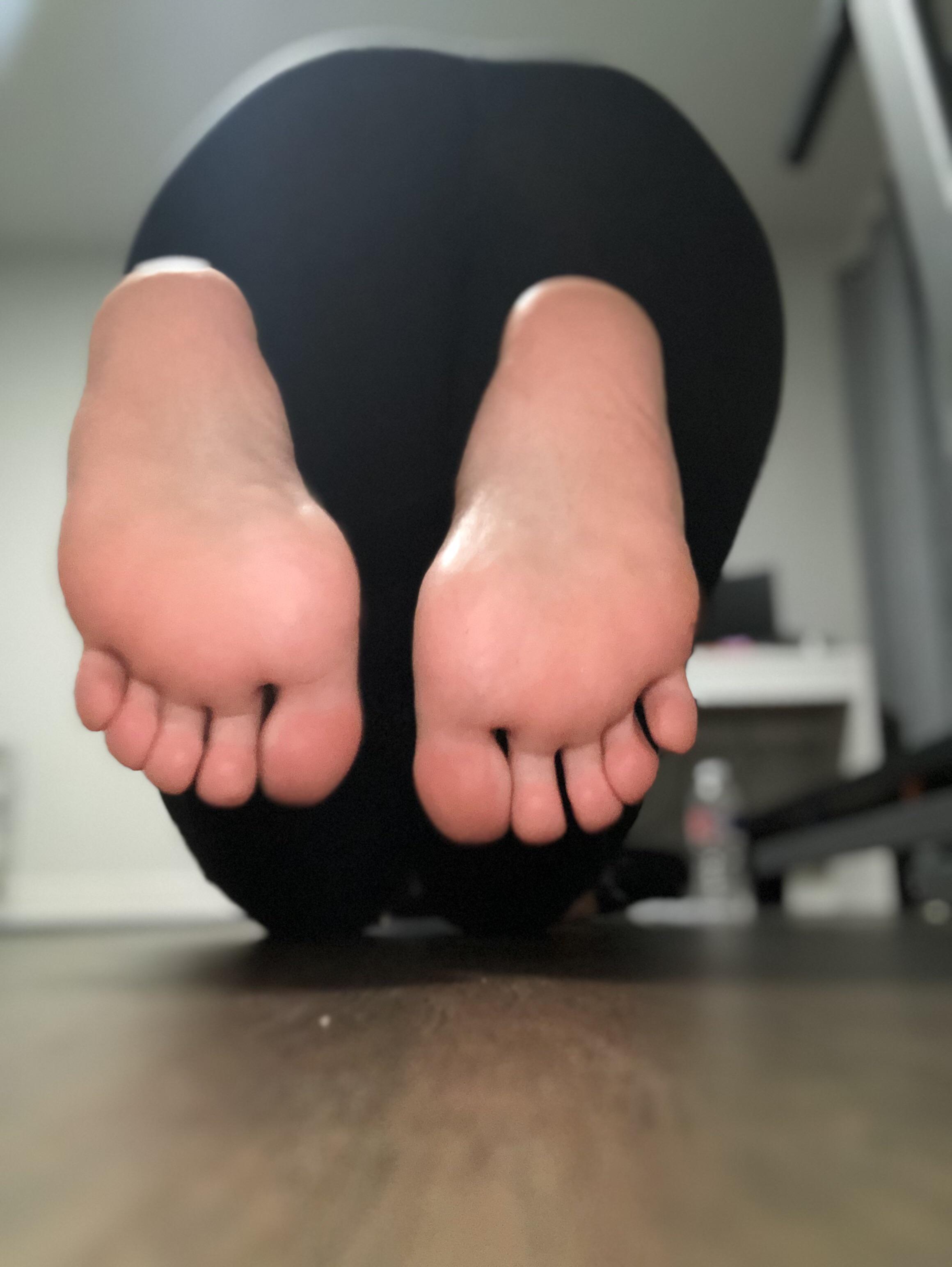 They need your attention. | Scrolller