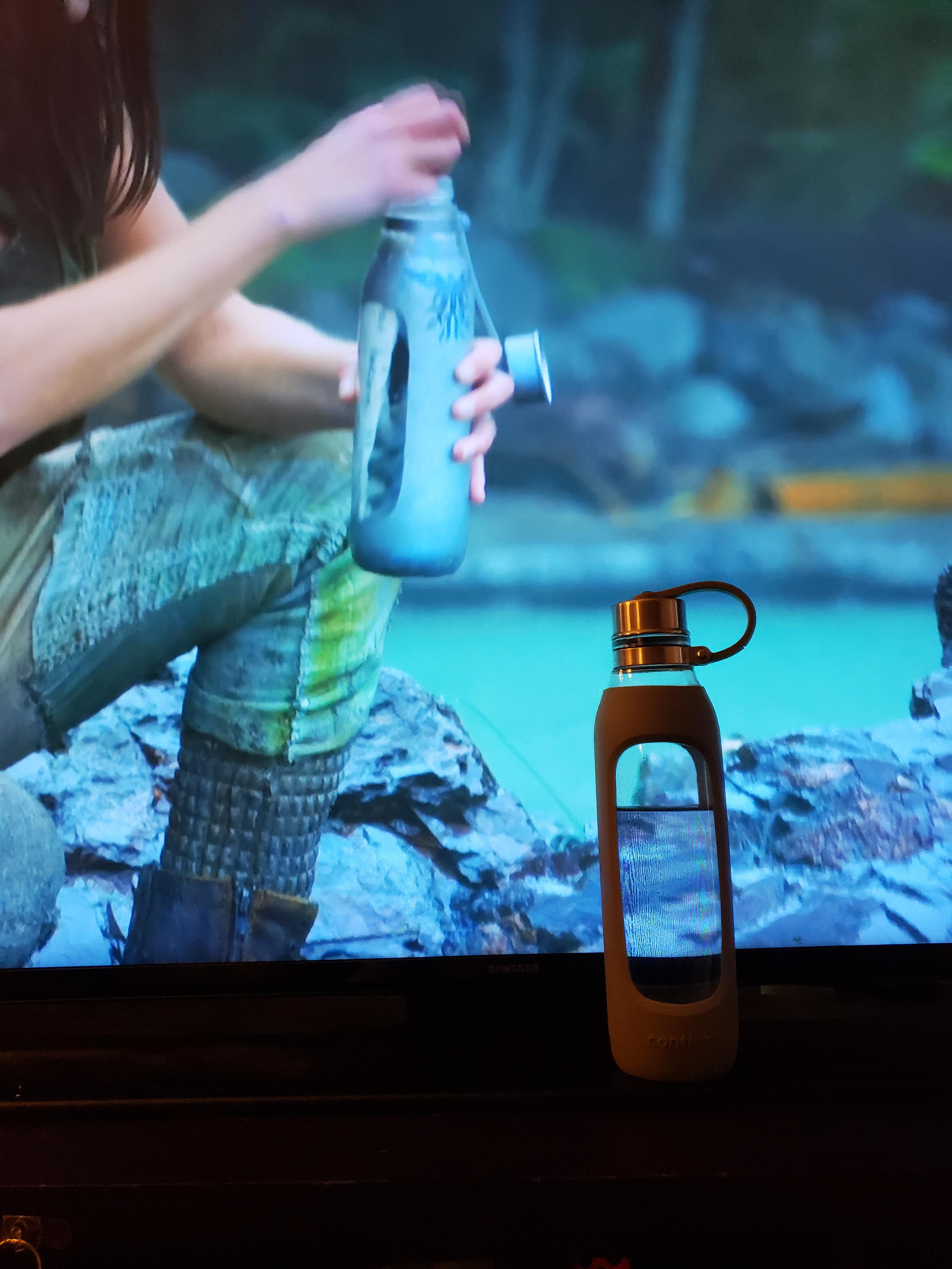 They totally used a water bottle from Target for this scene, I have the exact same one! | Scrolller