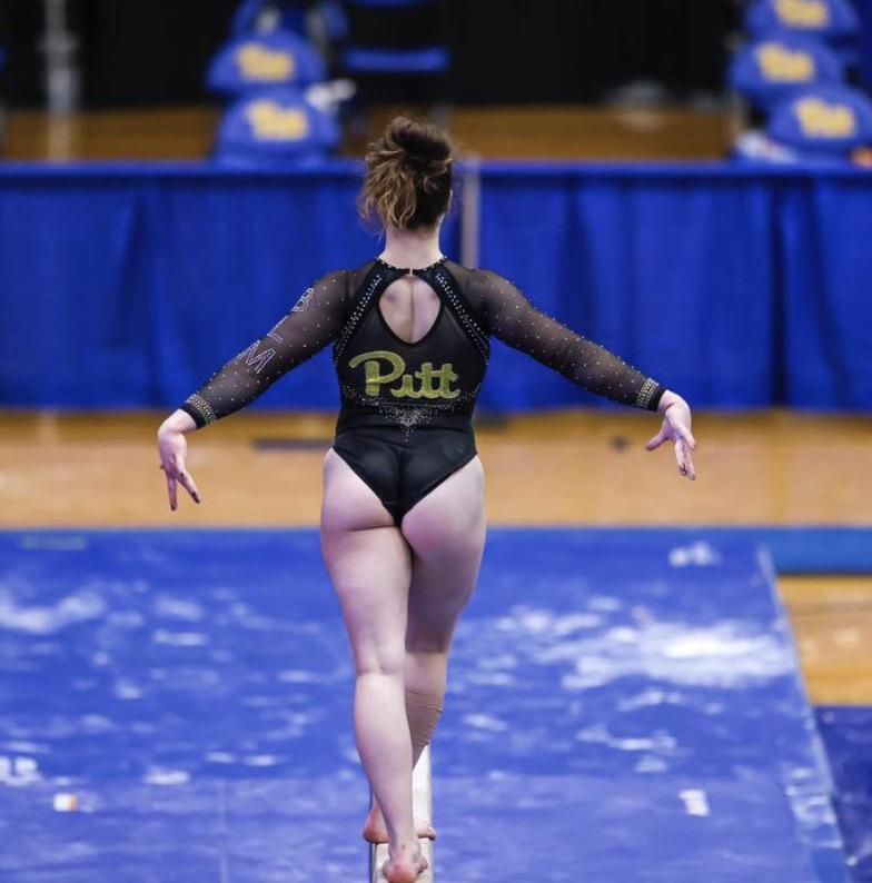 Thicc Pitt ass🤩🤩🤩 | Scrolller