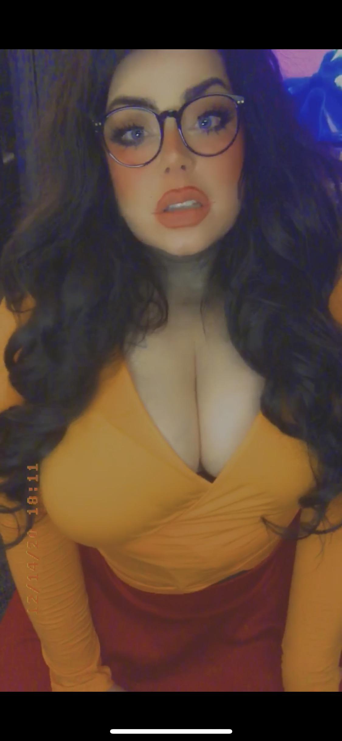 velma is back | Scrolller