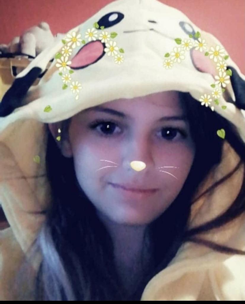 Think I Look Cute Tonight Scrolller 8182