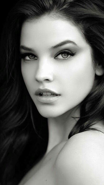 Those gorgeous eyes of hers | Scrolller