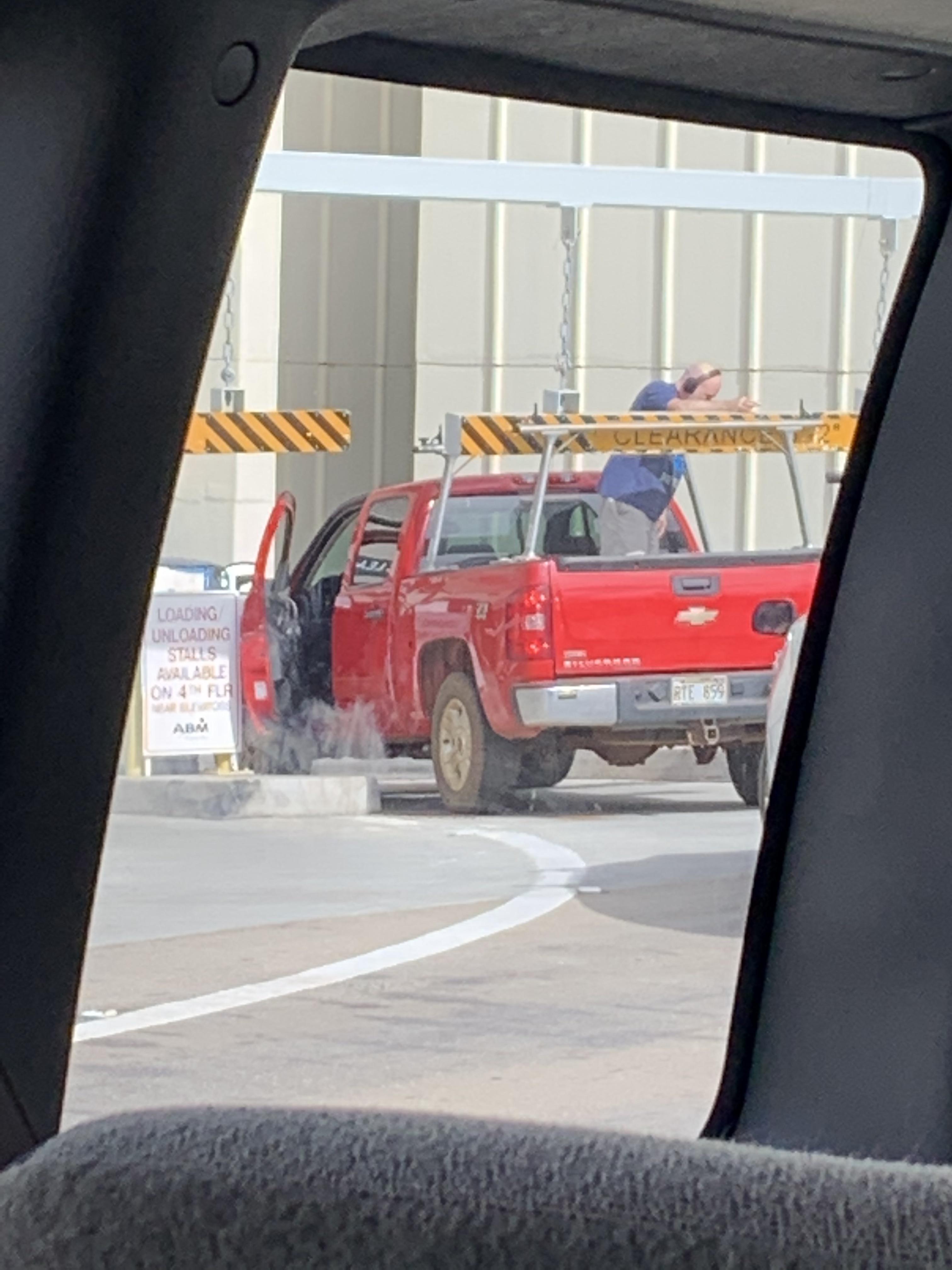 This idiot | Scrolller