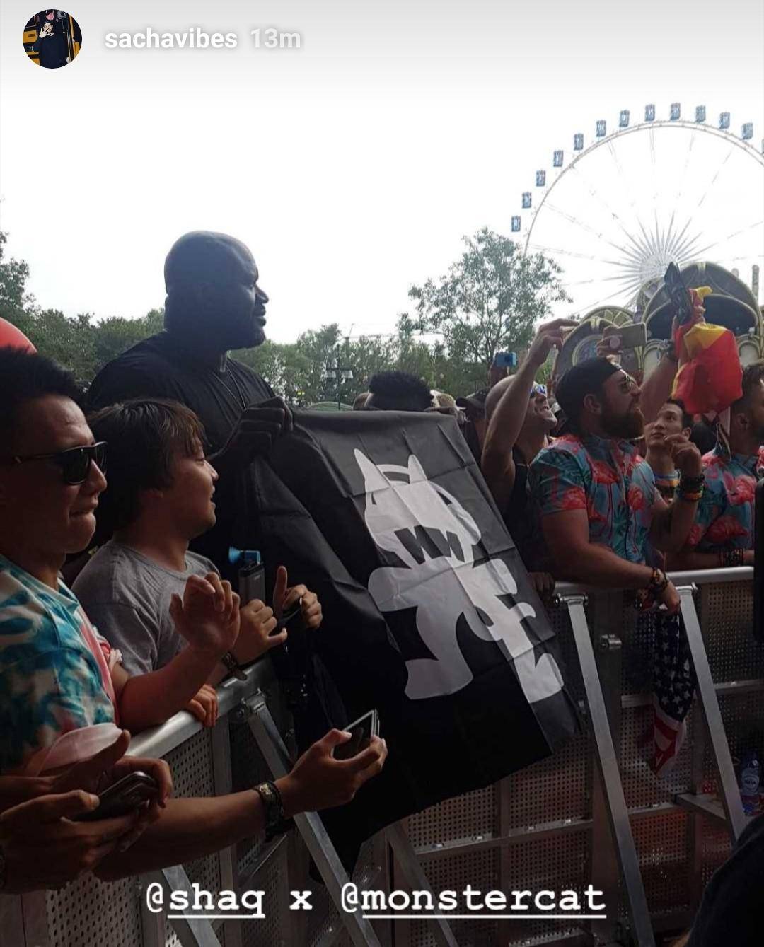 THIS IS AN ICONIC MOMENT | Scrolller