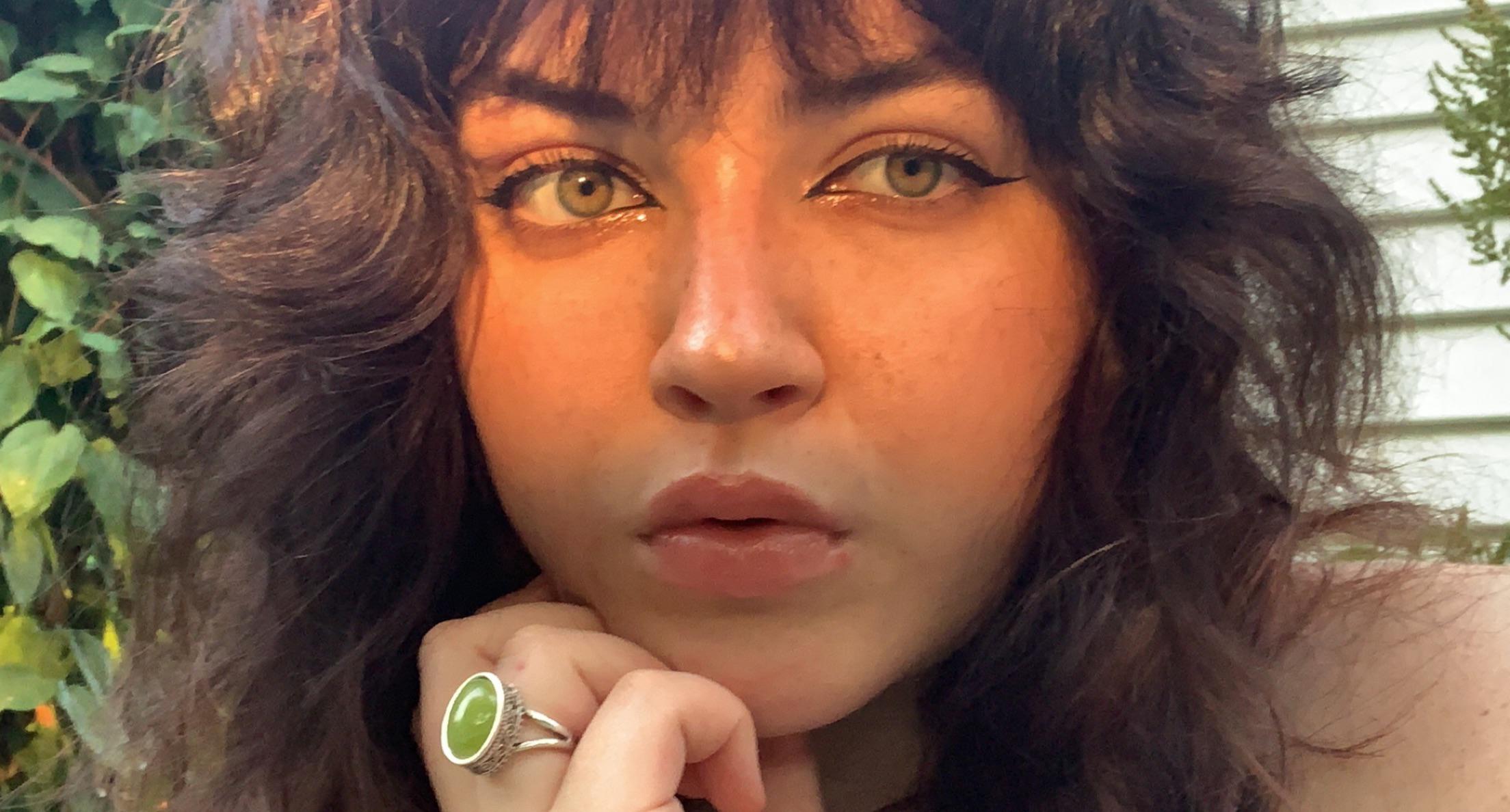 this lip gloss…is…so important now | Scrolller