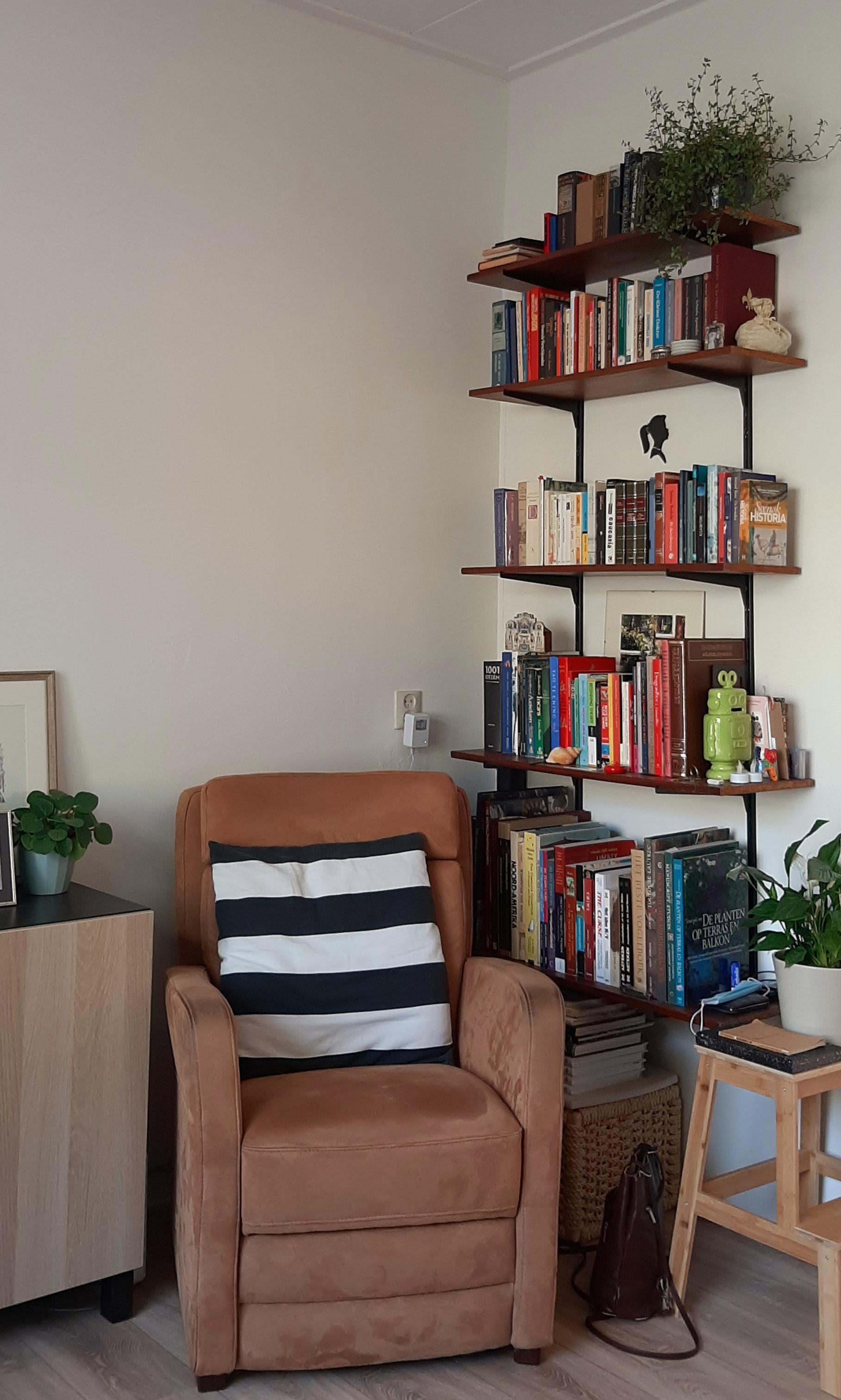 This nook is finally coming together and I'm so excited about it! | Scrolller