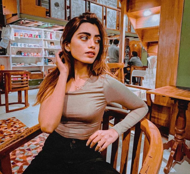 Those big jugs of Simi Das | Scrolller