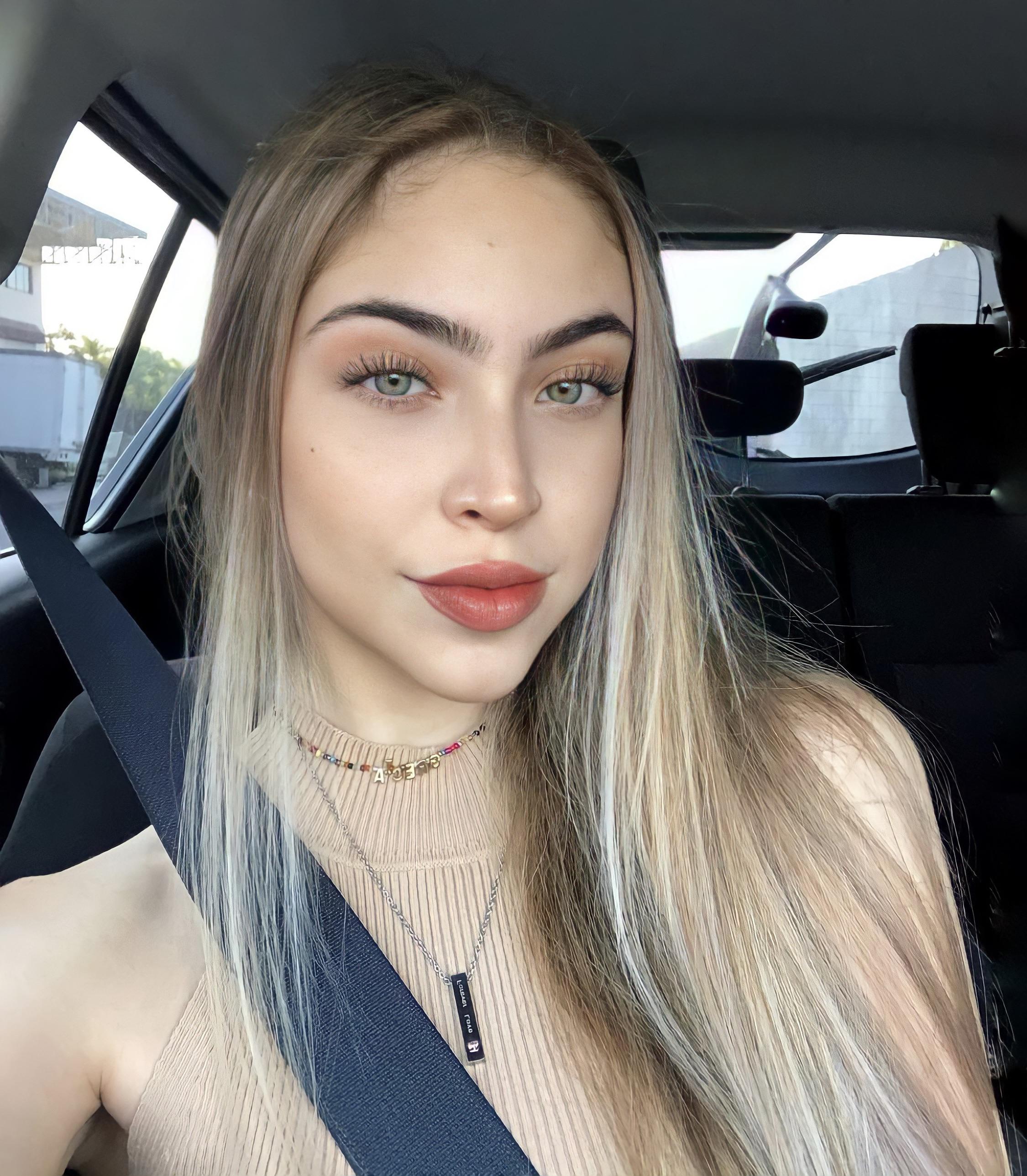 Those lips 🤩 | Scrolller