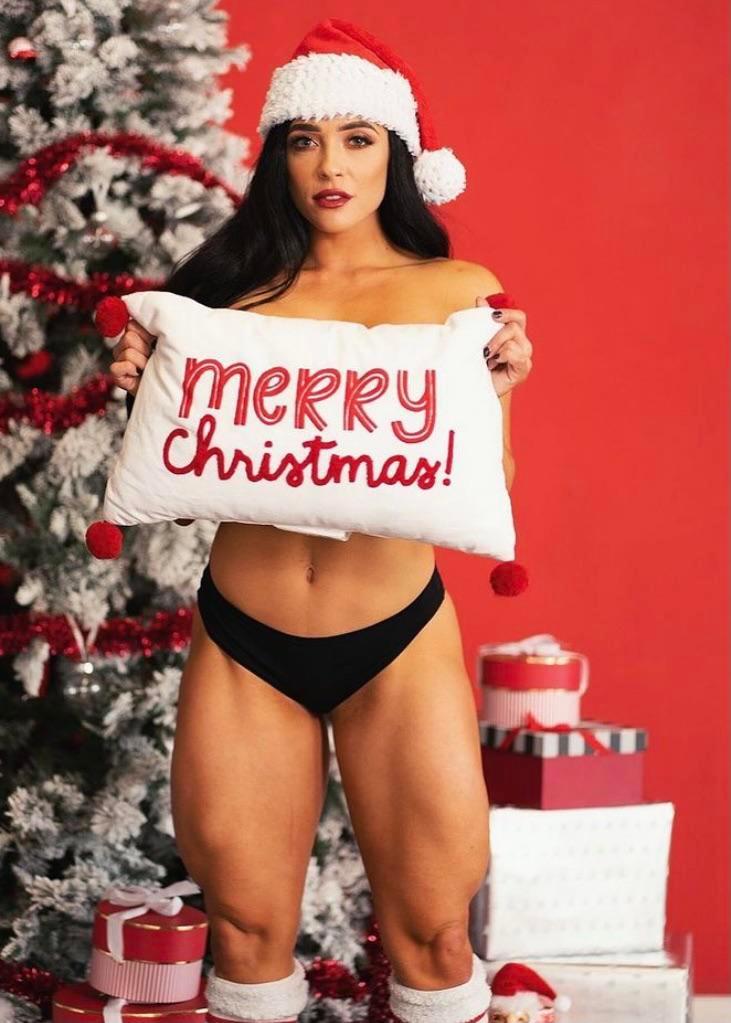 Those thicc ass legs on Alyssa rose | Scrolller