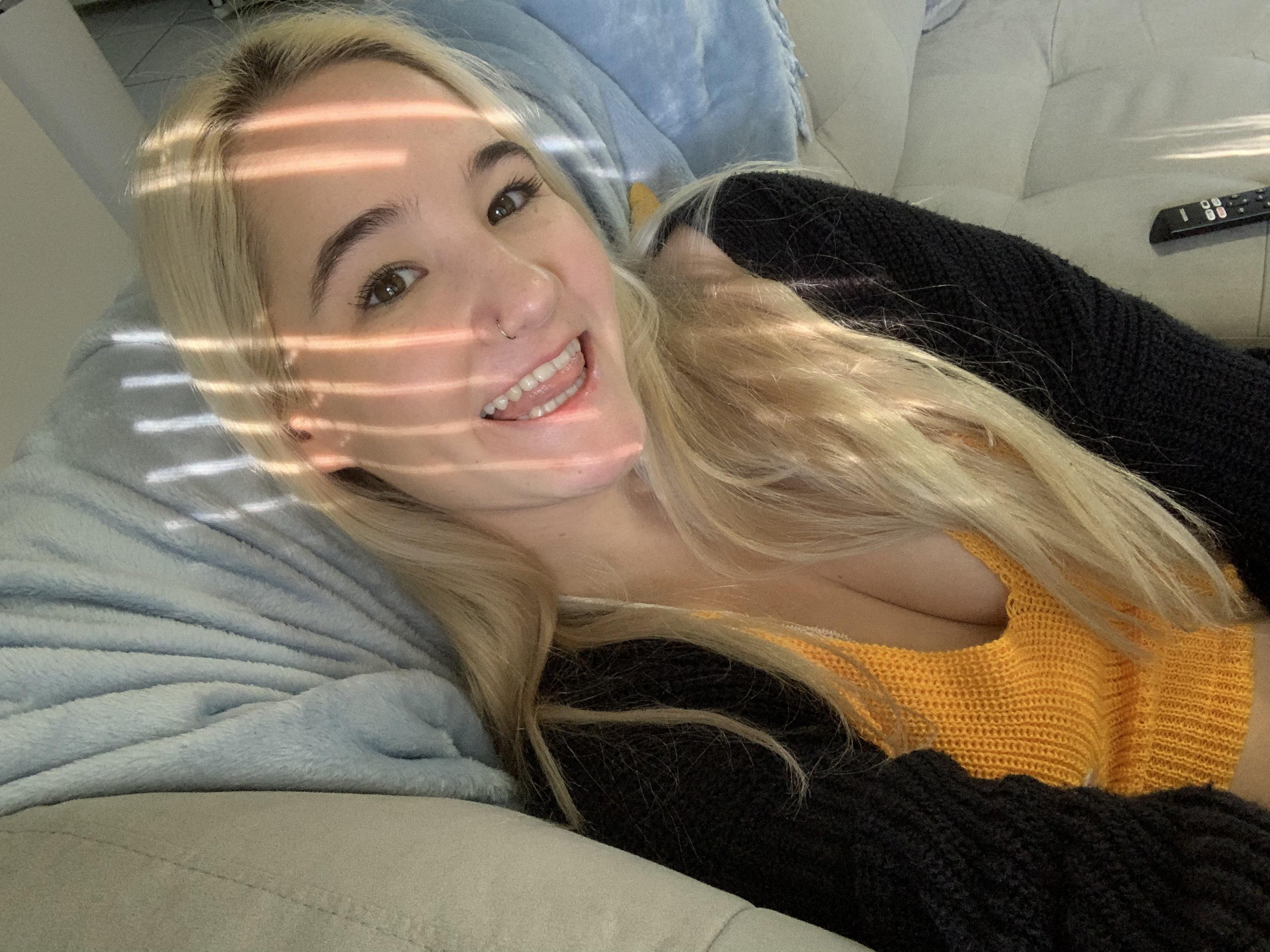 thought this was cute lighting 😁 | Scrolller