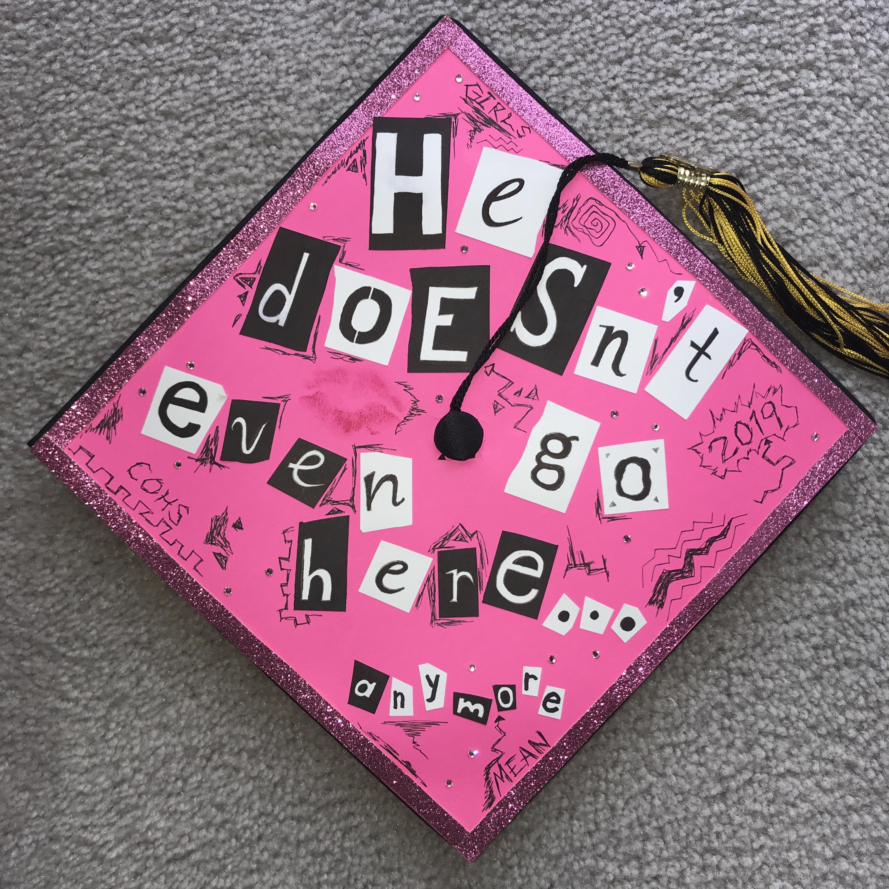 Thought y’all might like my grad cap... | Scrolller