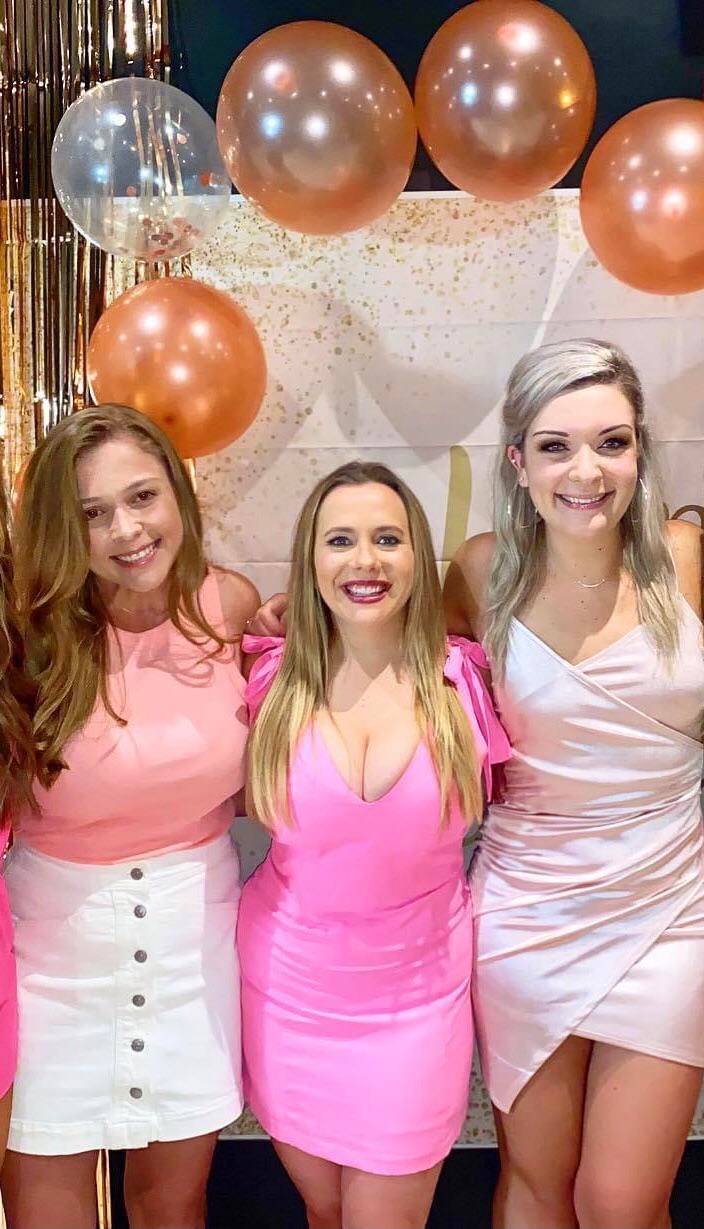 Three Hotties | Scrolller