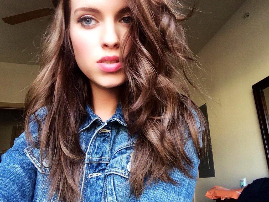 Throwback to Brunette Barbara | Scrolller
