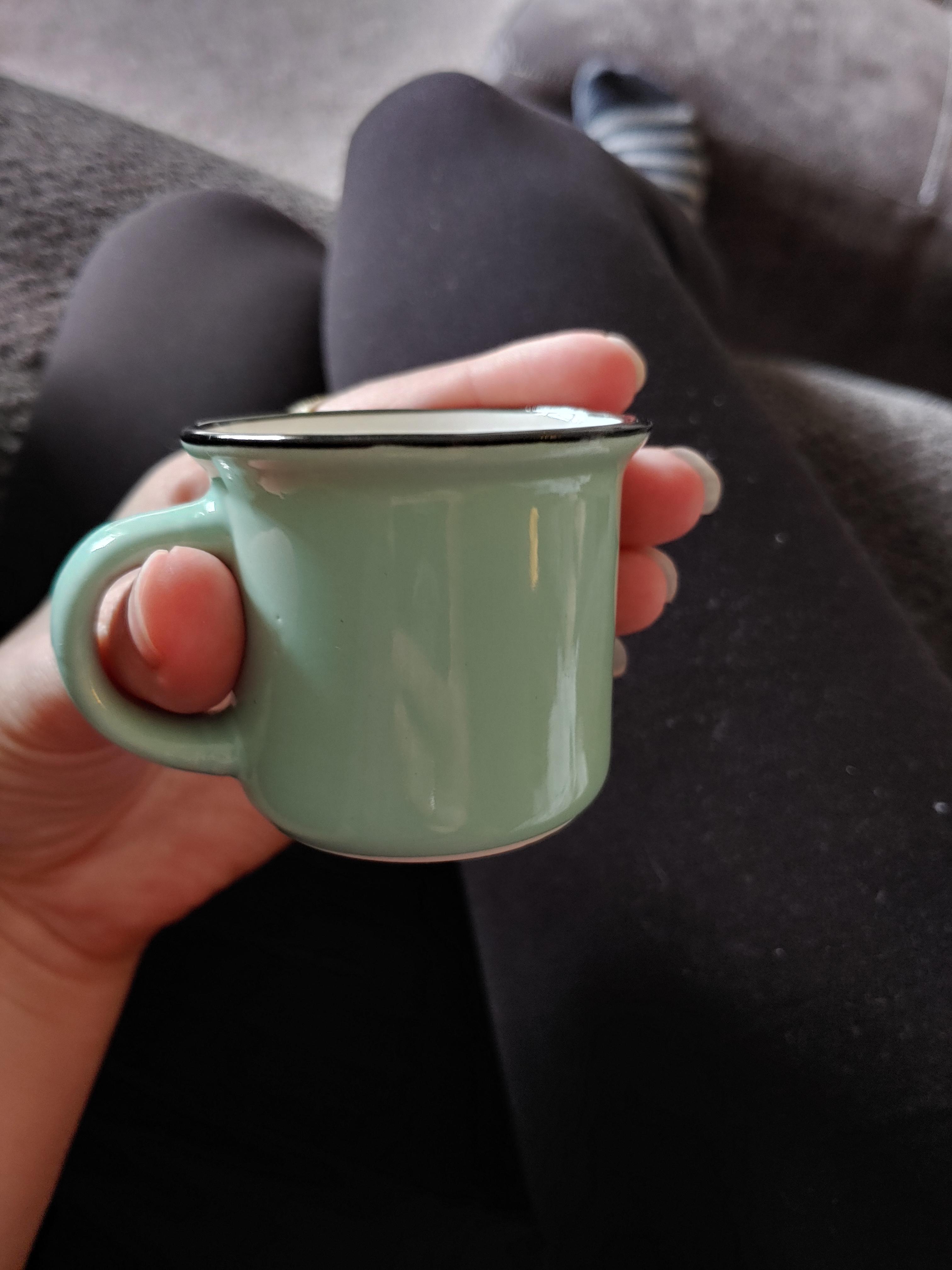 Tiny mug. | Scrolller