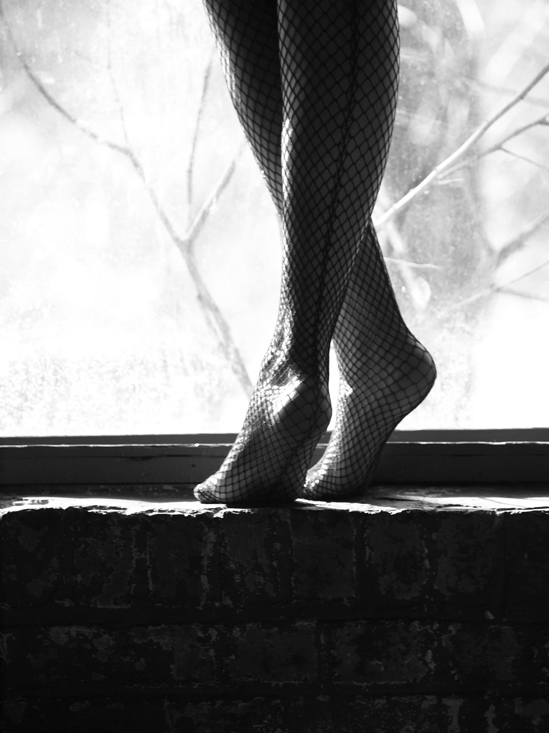 Tippy toes! | Scrolller