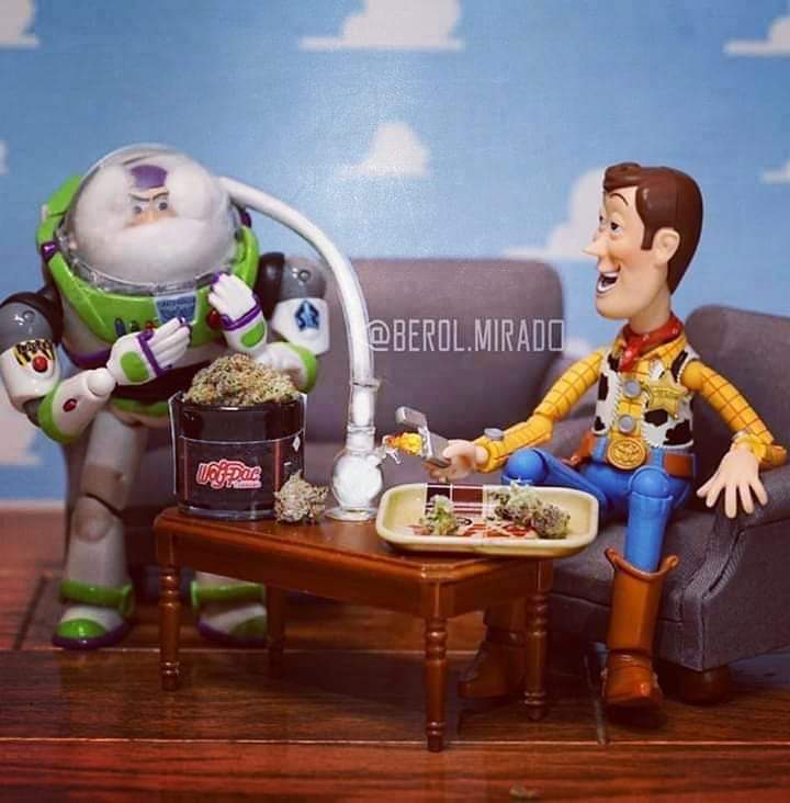 To infinity....&beyond! | Scrolller