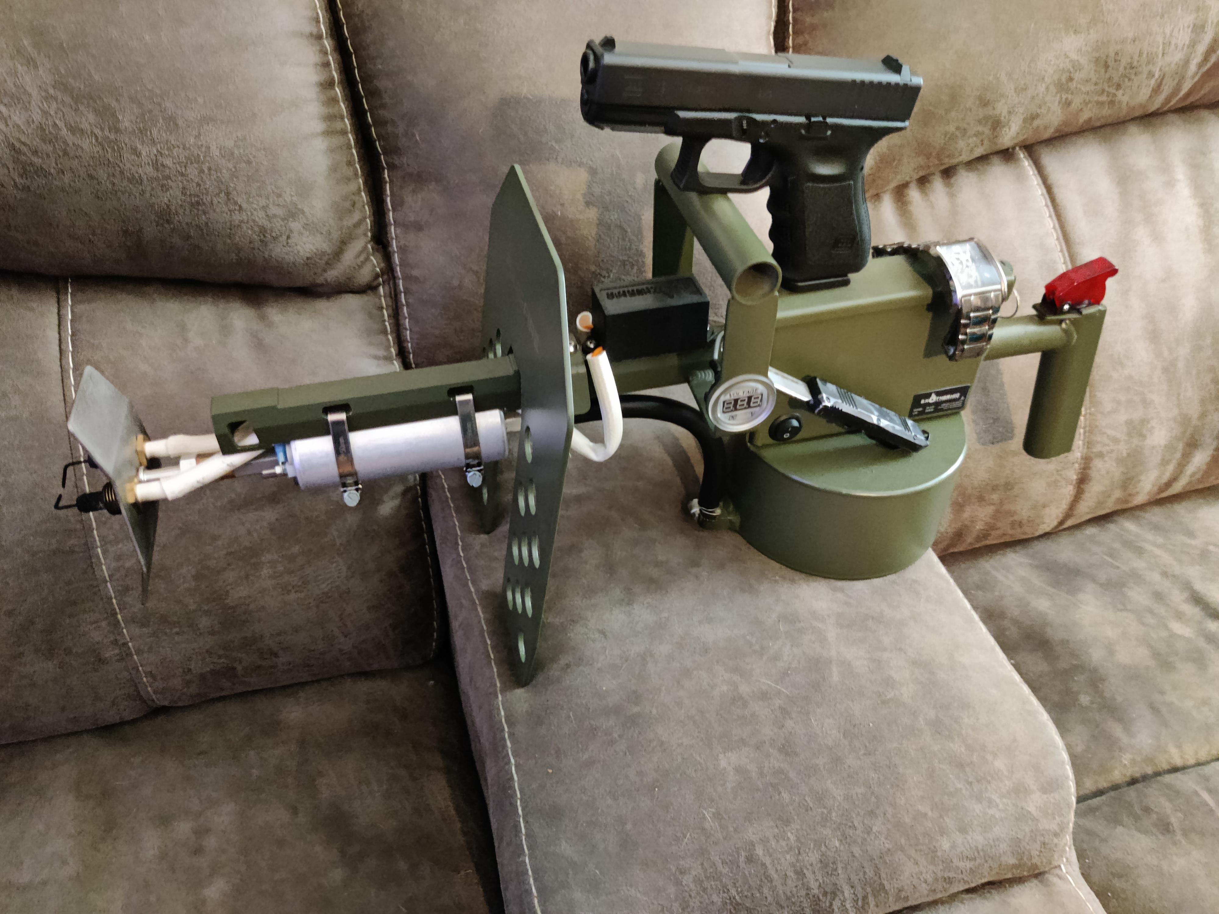 Today's EDC, Glock 17 w/ optional flame thrower attachment | Scrolller