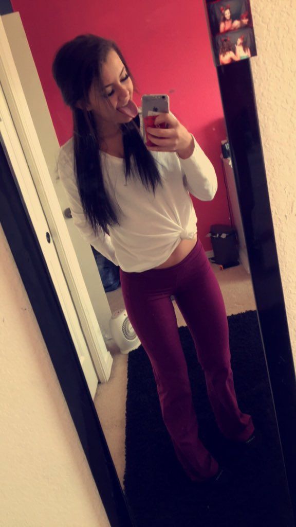 Tongue Selfie Scrolller