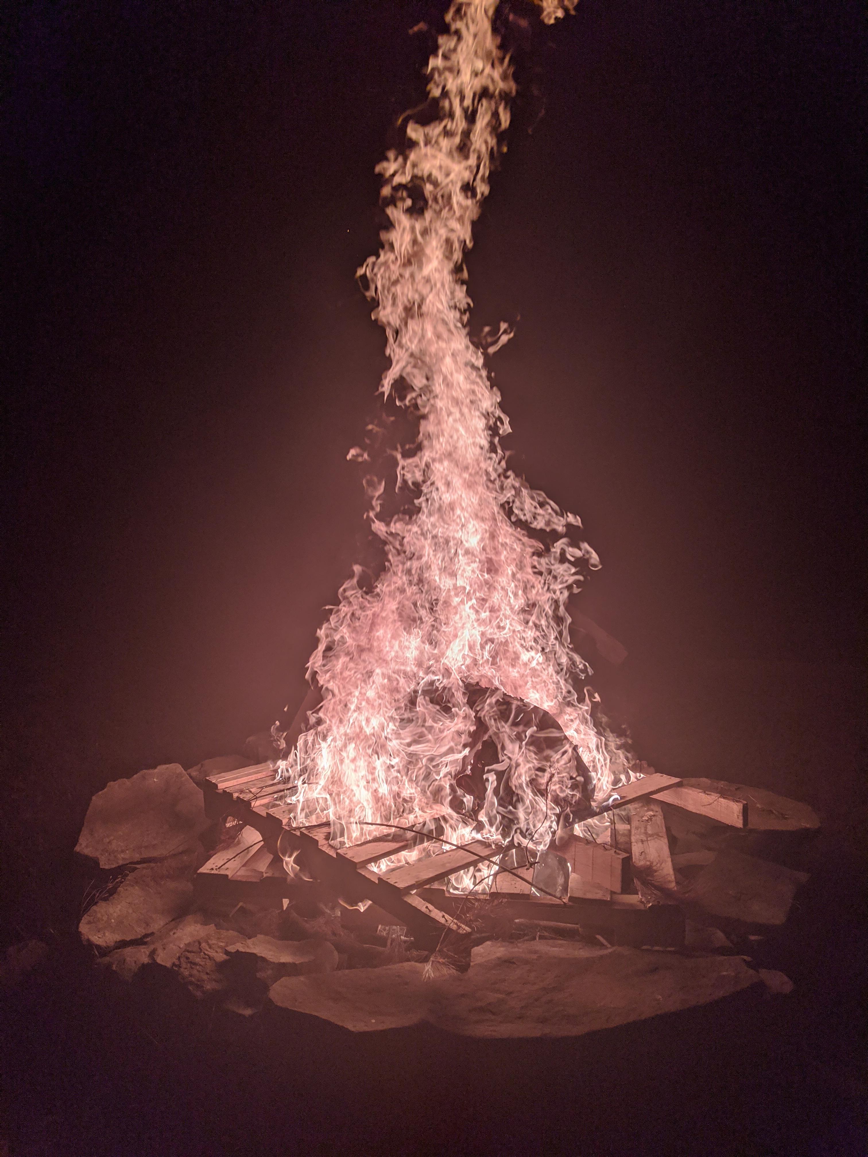 Tonight's bonfire | Scrolller