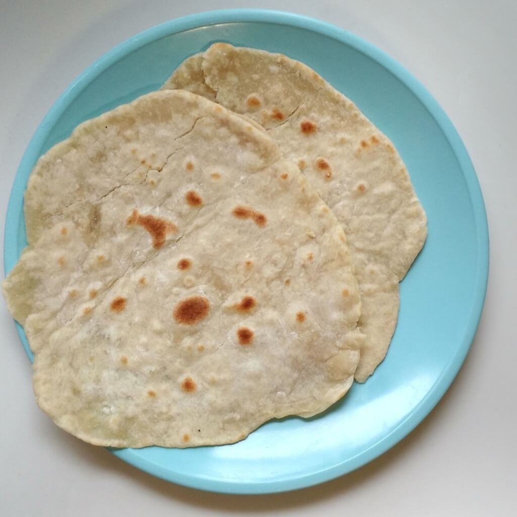 Tortillas made with only flour and water | Scrolller